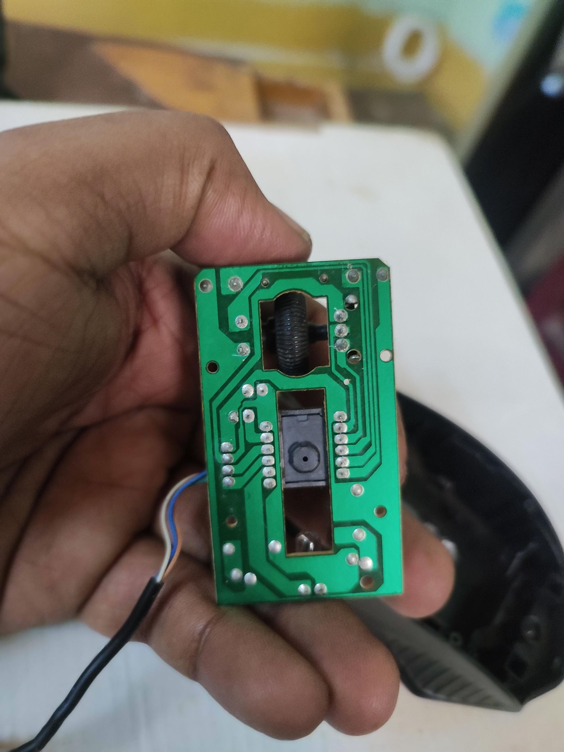 Reuse Mouse Pushbuttons and Scroll Button for Arduino/MCU : 4 Steps ...