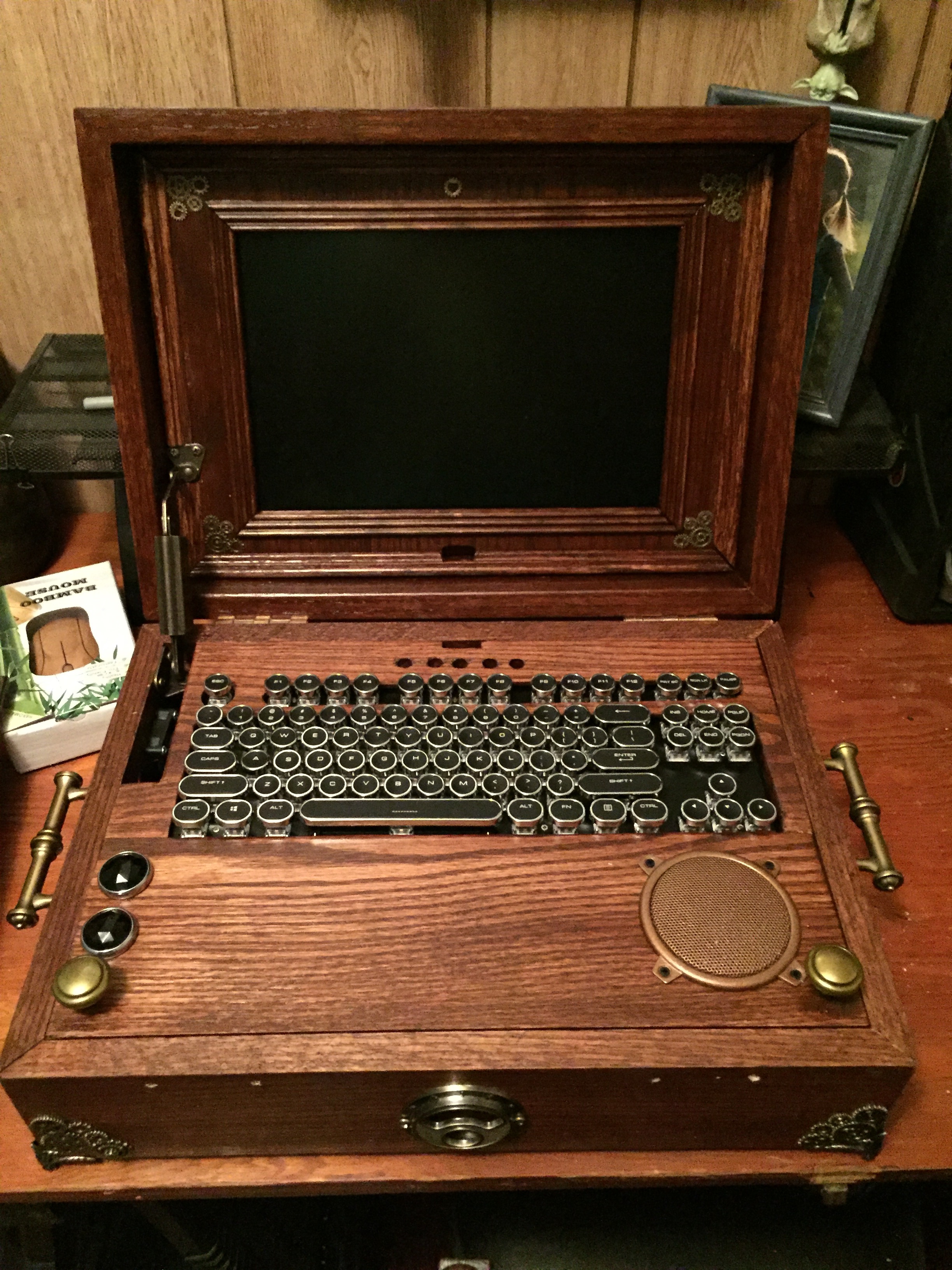 Steampunk Raspberry Pi Laptop : 7 Steps (with Pictures) - Instructables