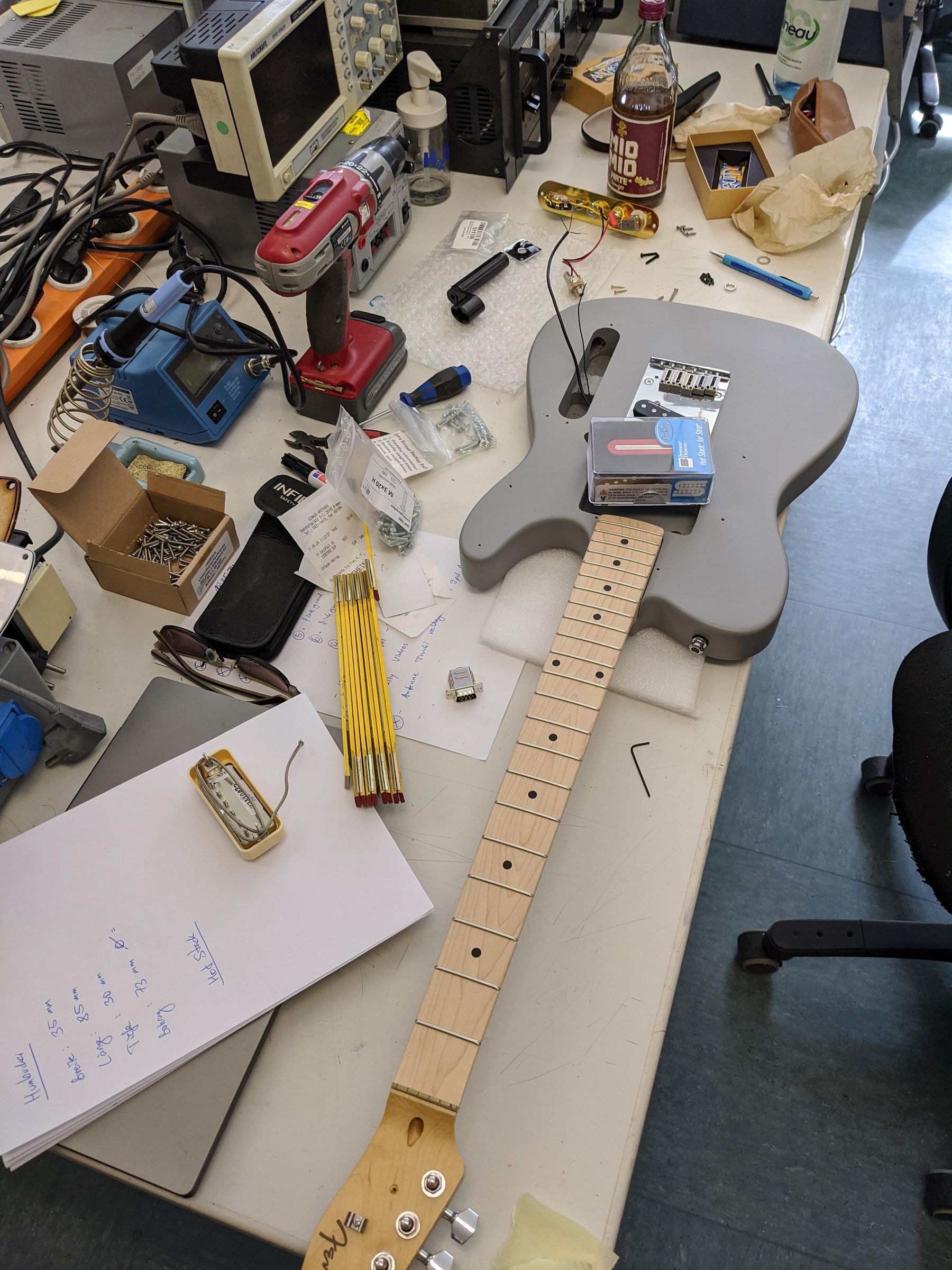 Building a Replica of a Famous Artists Signature Guitar - the "BMT" : 6 ...