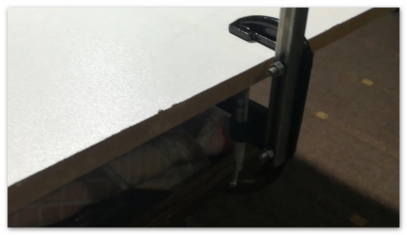 OverHead Camera Mount DIY for Mobile and DSLR : 7 Steps - Instructables