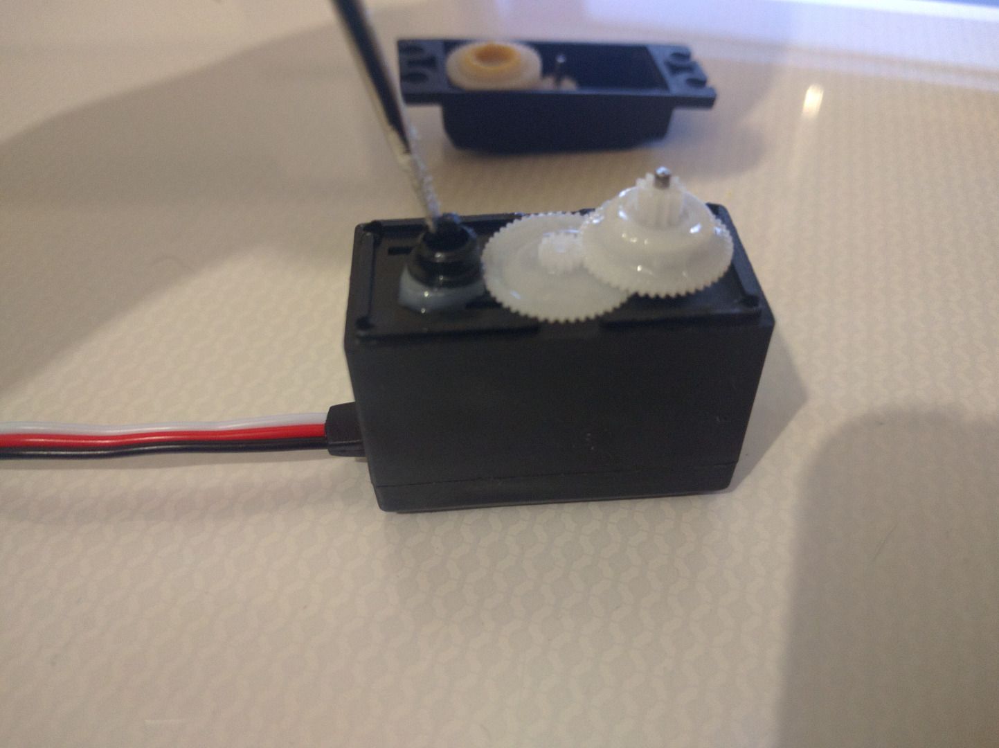 An Arduino Infrared Controlled and Obstacle Avoidance Robot : 10 Steps ...