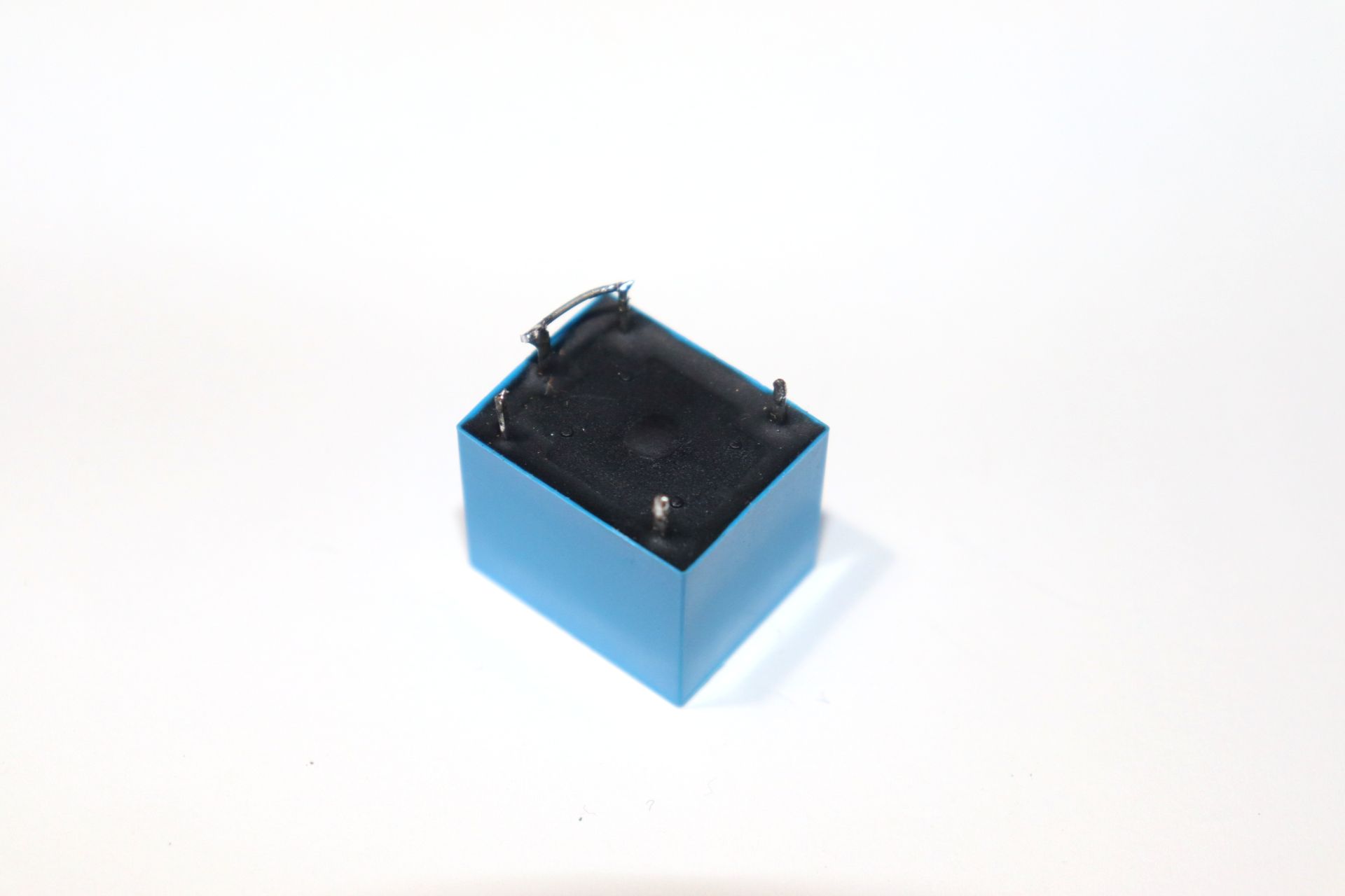 How to Make LED Blinker Using Relay : 7 Steps - Instructables