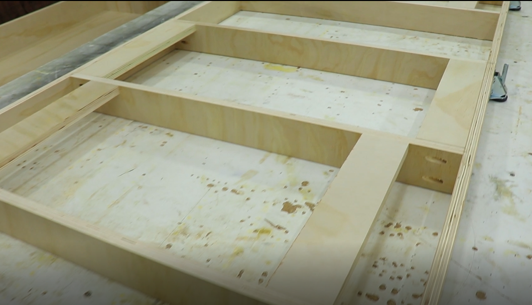 T-Track Assembly Table/Outfeed Table : 23 Steps - Instructables