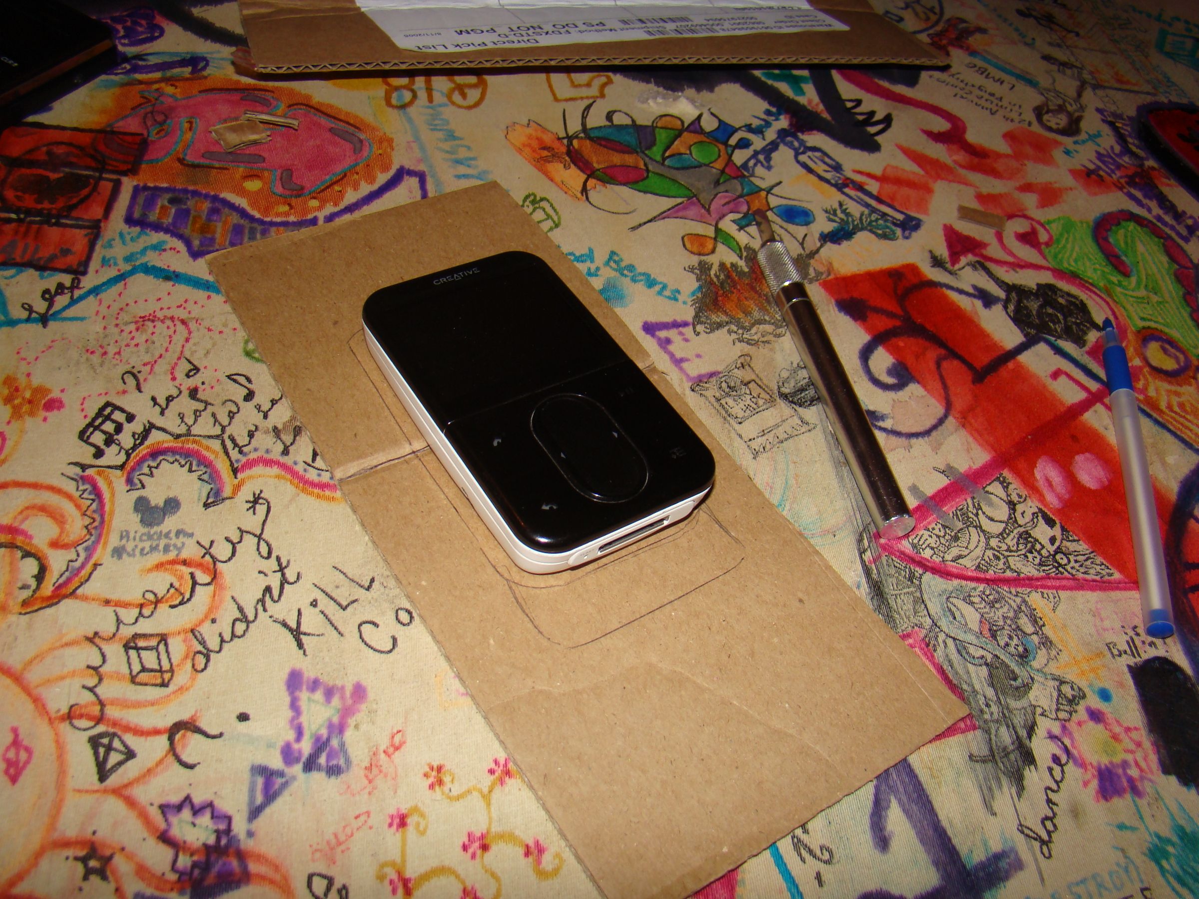 Cardboard Boombox : 7 Steps - Instructables