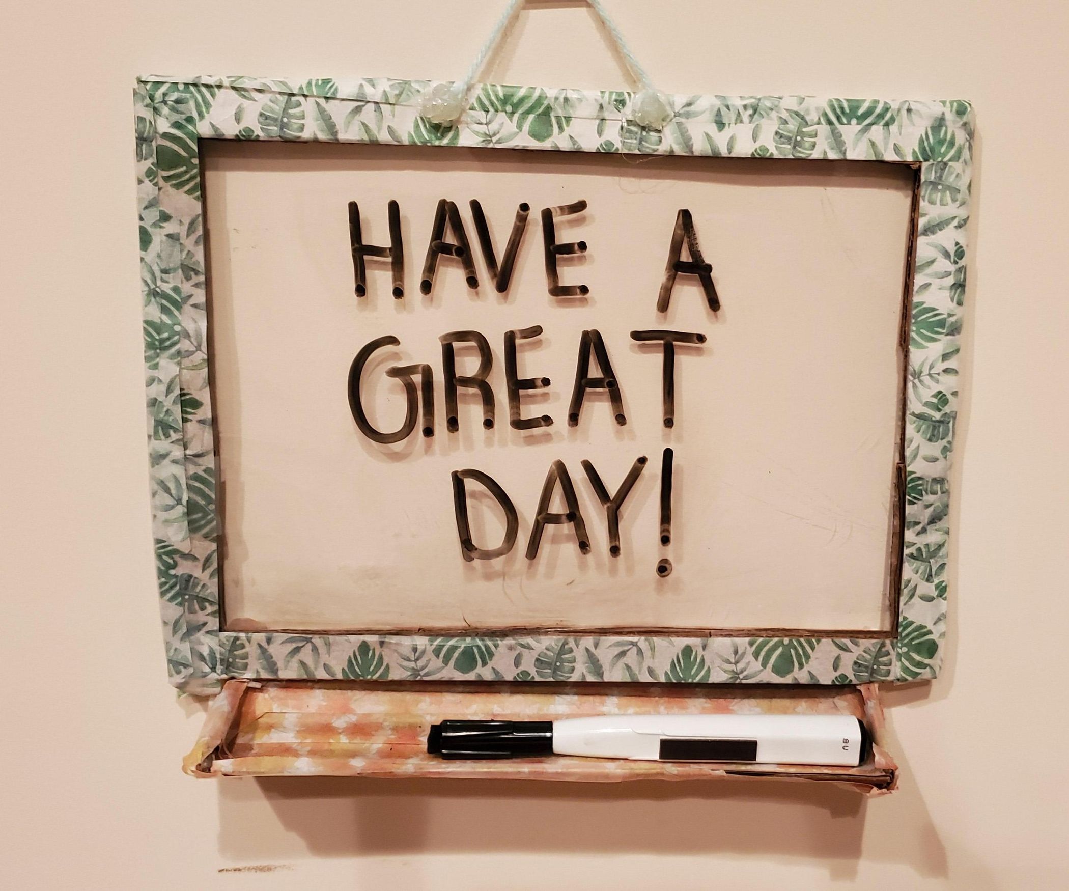DIY Plastic Whiteboard : 10 Steps - Instructables
