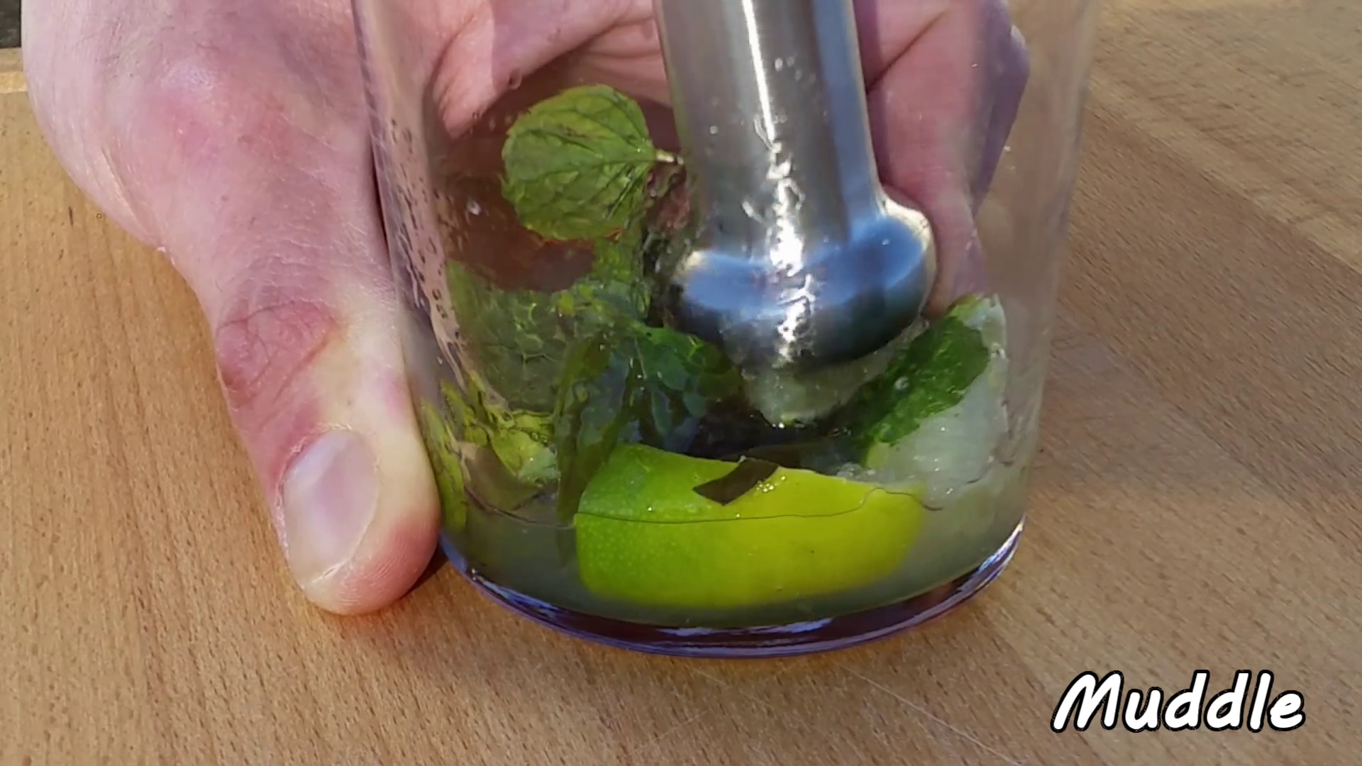 Molecular Mojito Cocktail - Inverse Spherification : 6 Steps (with ...