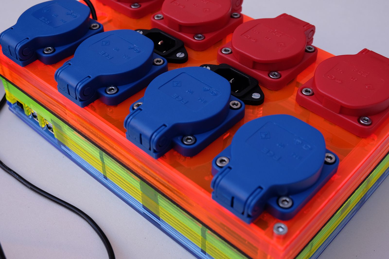 Indoor Growing Environmental Controller : 18 Steps - Instructables