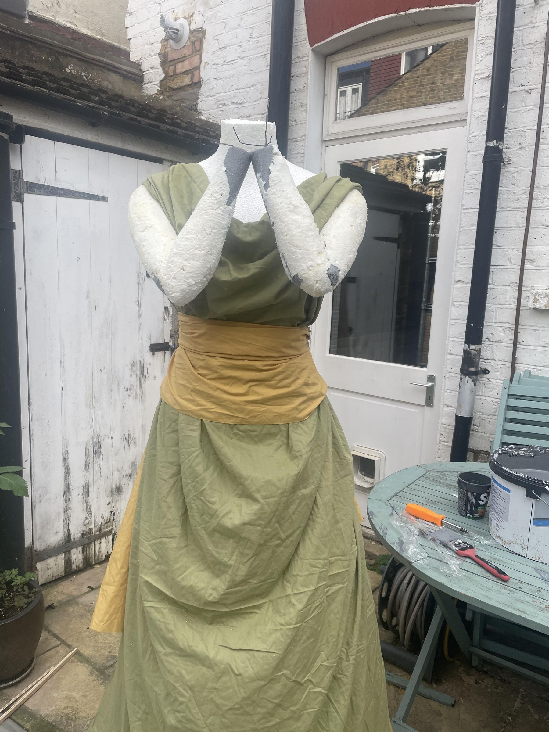 Life-size Moving Weeping Angel : 14 Steps (with Pictures) - Instructables