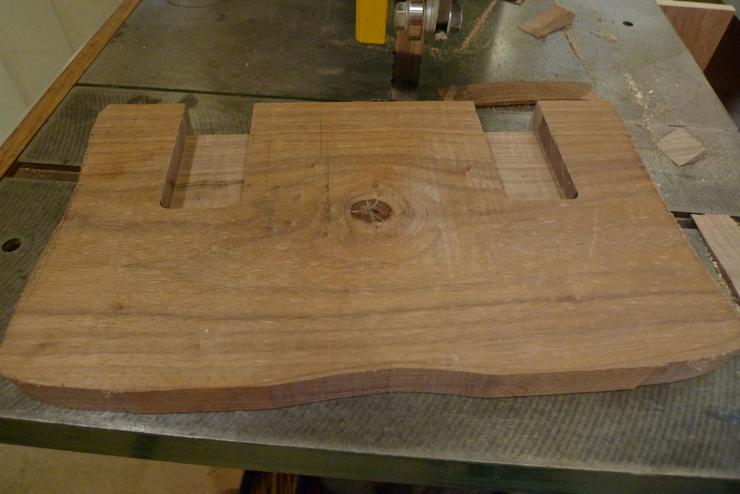 Finishing Walnut Box With Integral Hinge : 7 Steps (with Pictures ...