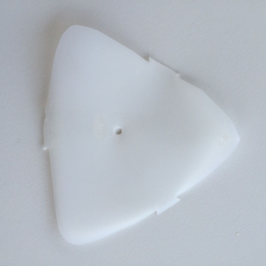 HDPE Tetrahedron Lamp : 10 Steps (with Pictures) - Instructables