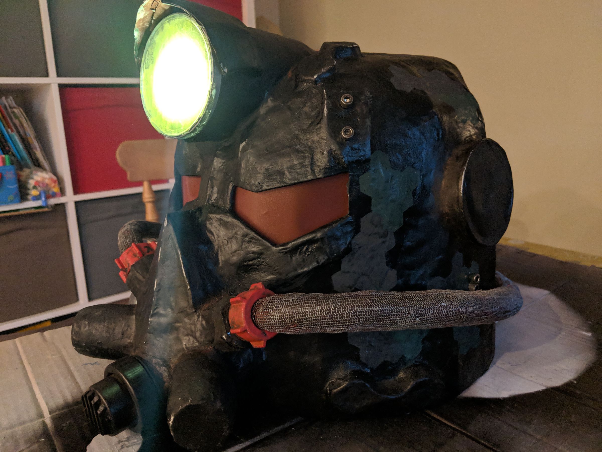 Recycled Power Armour Helmet : 19 Steps - Instructables
