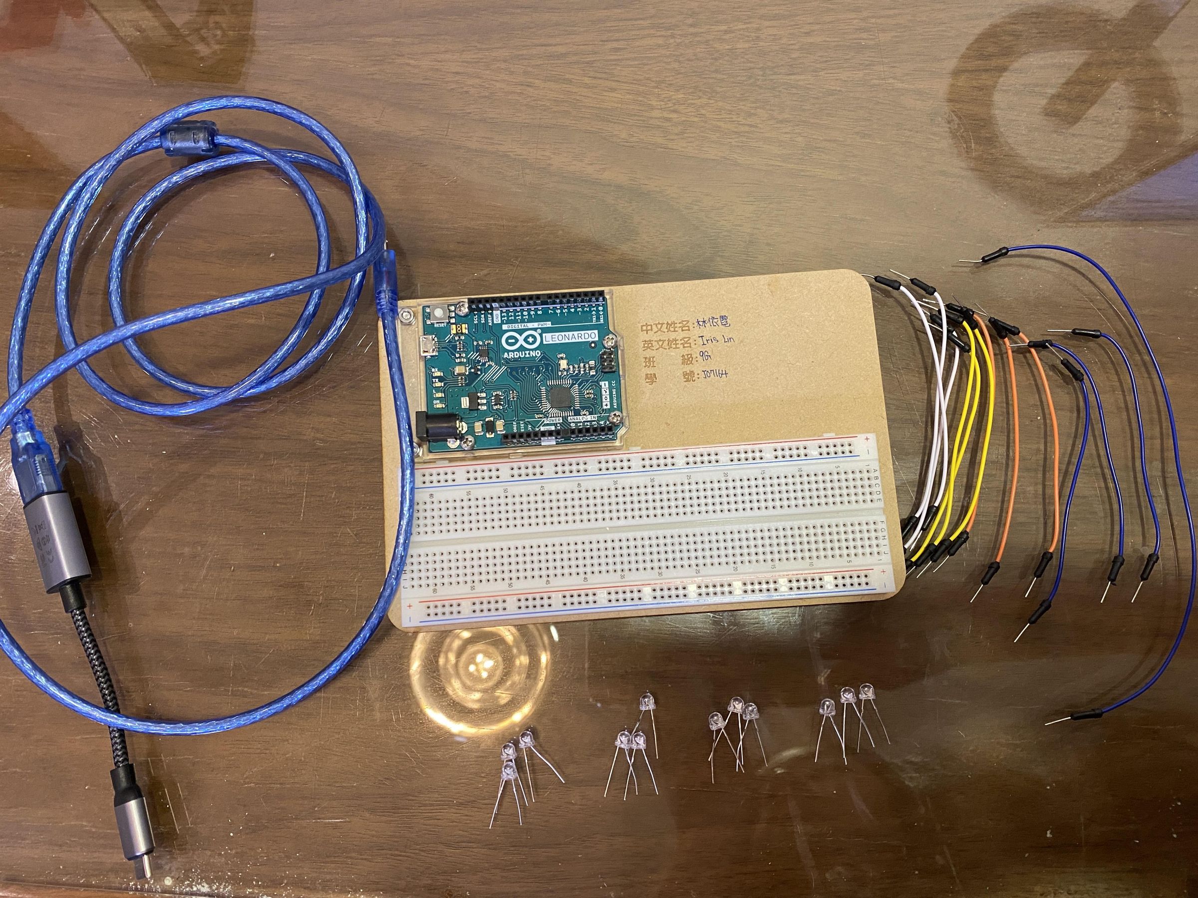 RBGY LED Light Chaser : 3 Steps - Instructables
