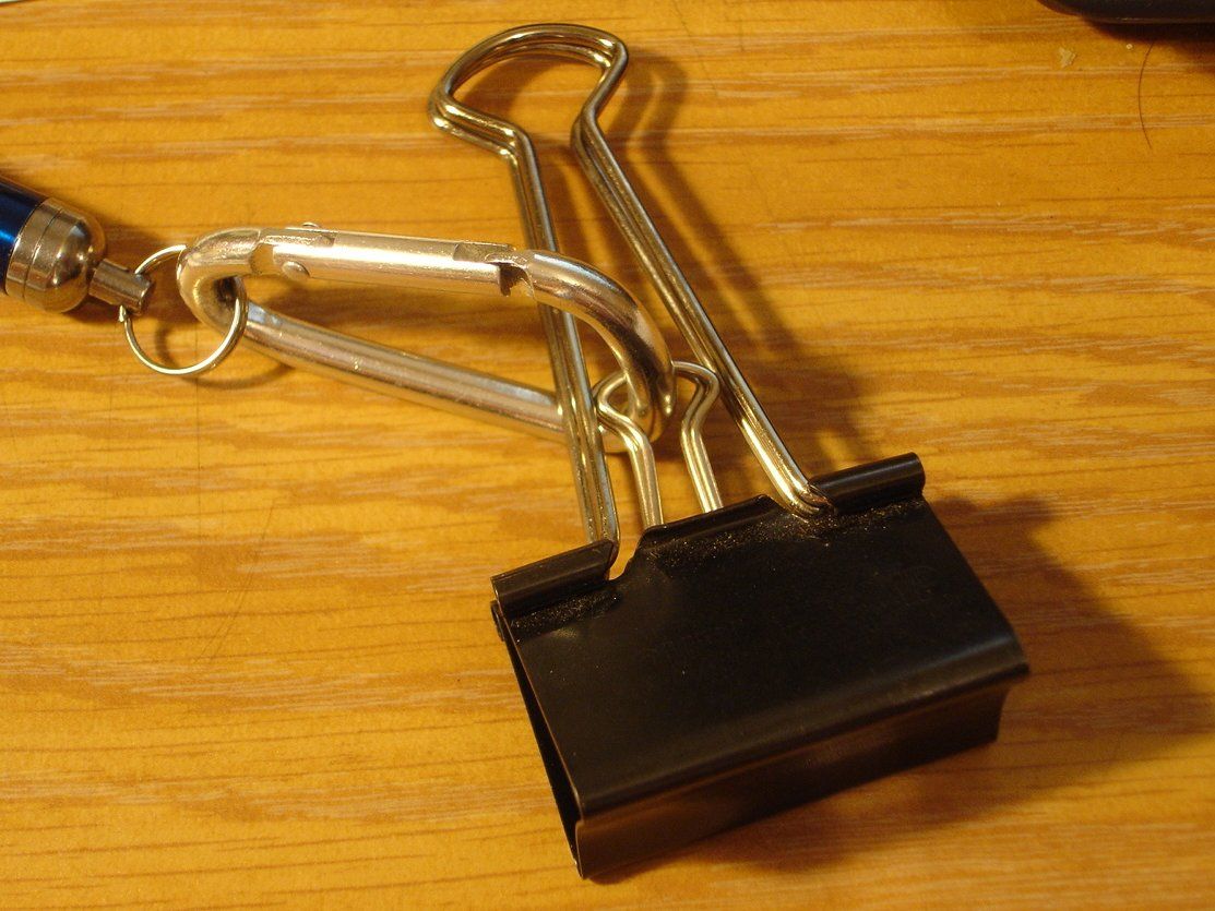 Simple IPhone/iPod Touch Stand From 2 Binder Clips : 4 Steps - Instructables