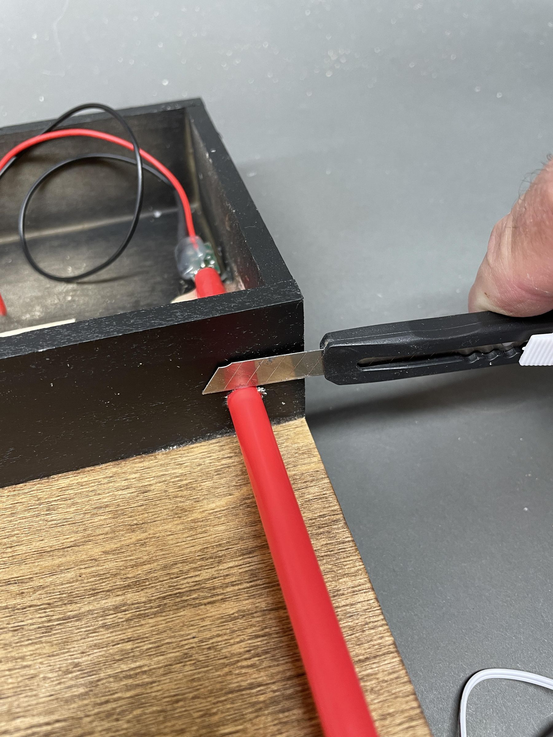 Pet Entertainment Bubble Tower With Laser Perimeter Sensing : 13 Steps (with Pictures ...