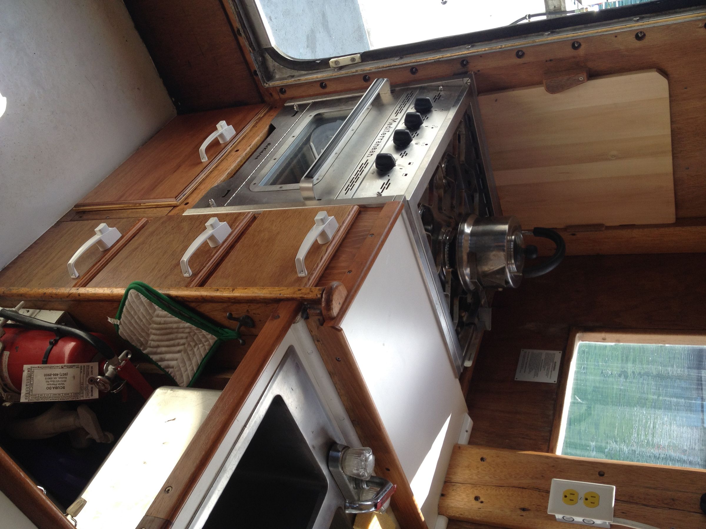 My Rebuilt Boat Galley : 13 Steps - Instructables