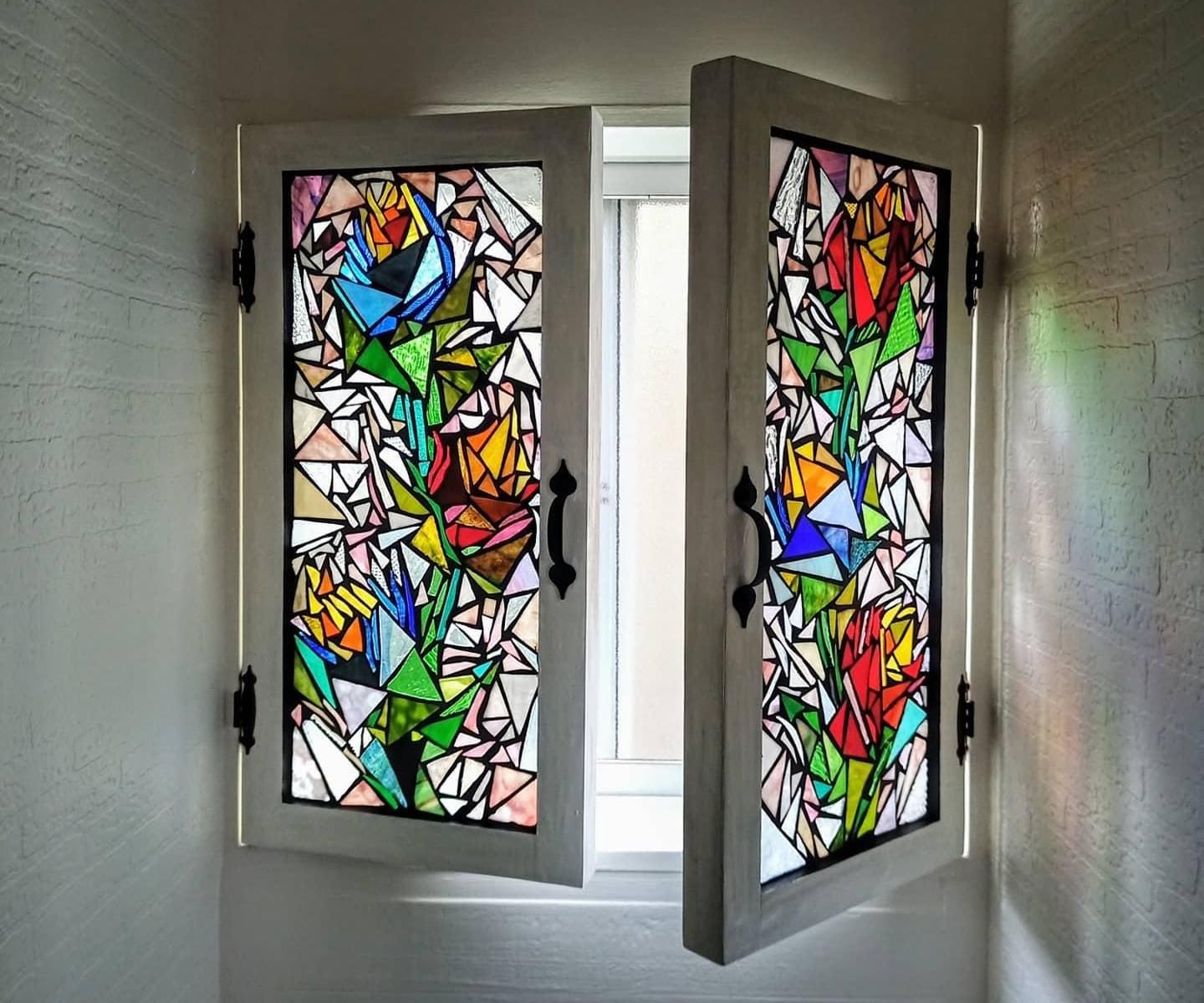 Mosaic Stained Glass Window : 6 Steps (with Pictures) - Instructables