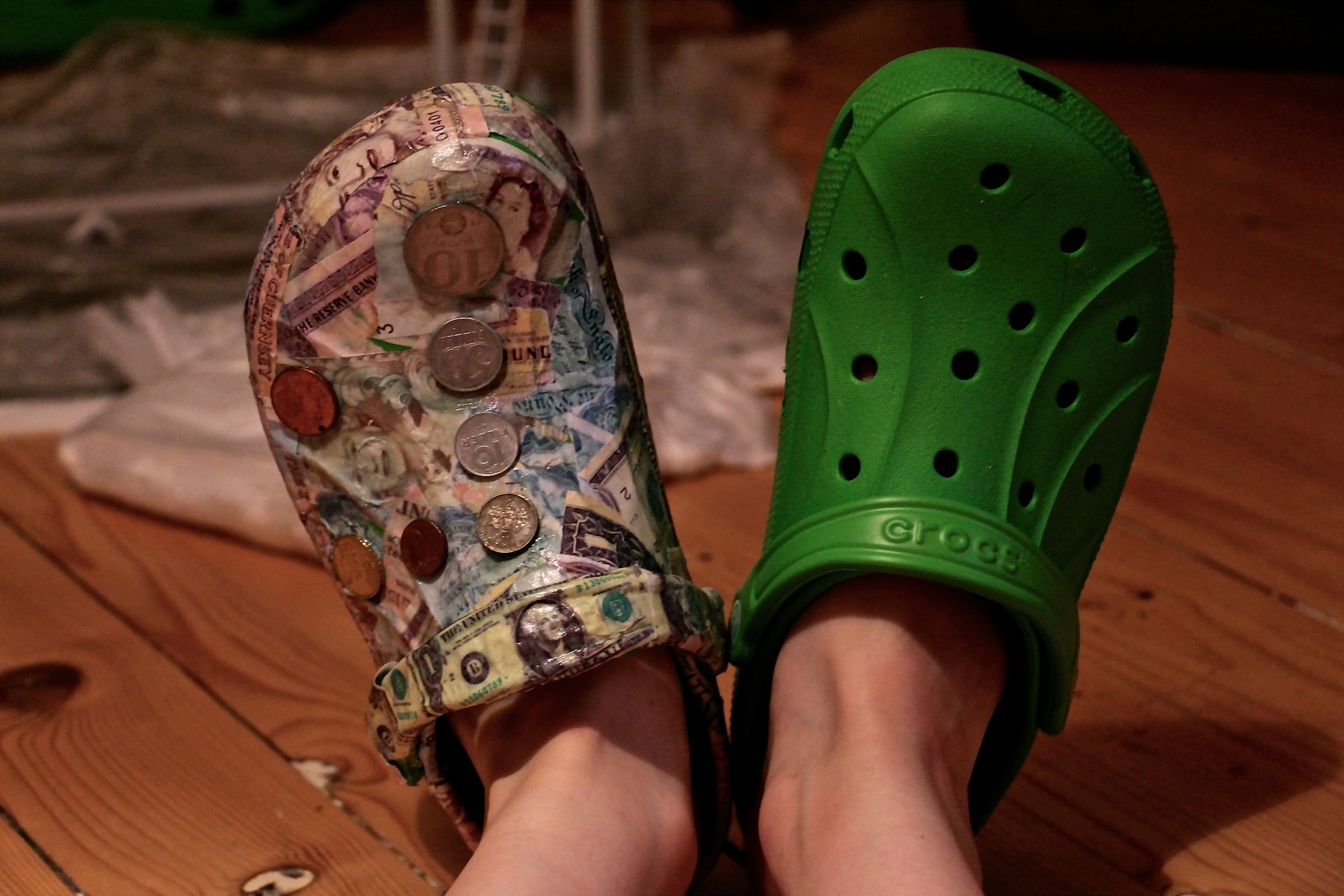Pimp Up Your Crocs : 3 Steps - Instructables