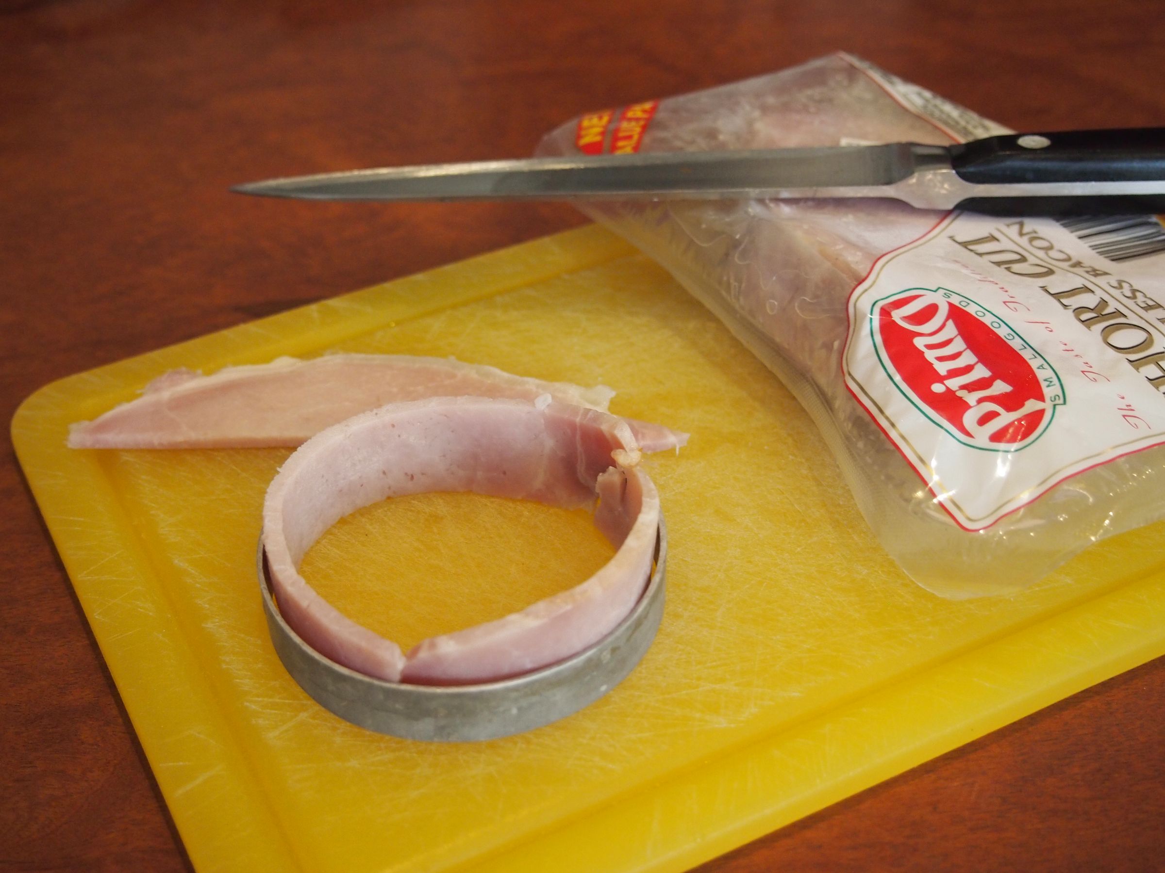 How to Cook an Egg & Bacon Ring : 6 Steps (with Pictures) - Instructables