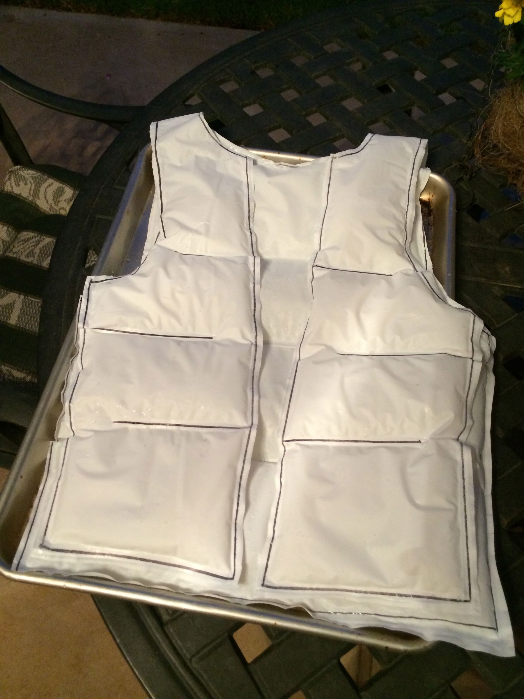 DIY Cooling Ice Vest : 7 Steps (with Pictures) - Instructables