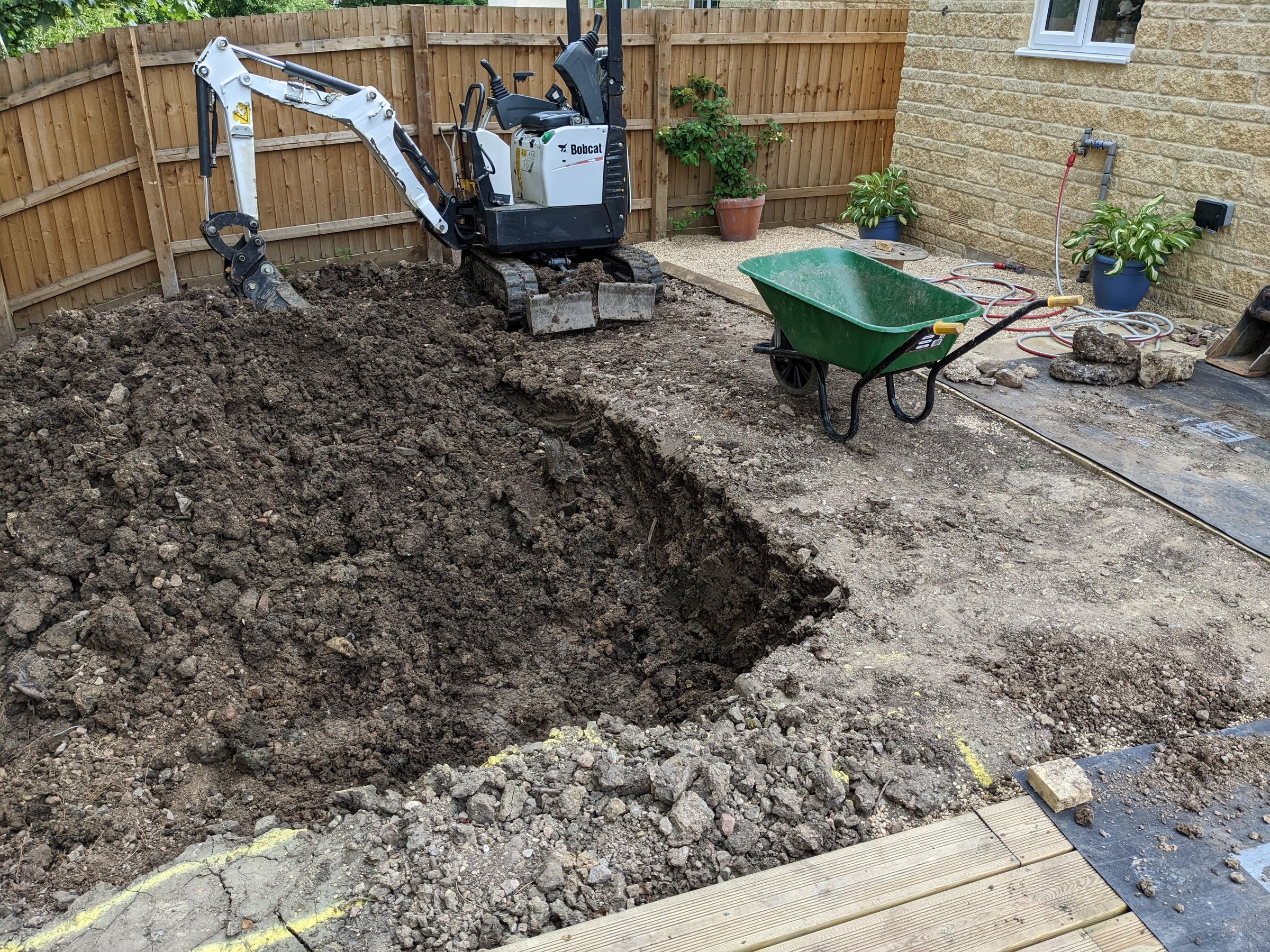 Creating a Beautiful Tiered Garden From a Boring New Build Slope : 8 ...