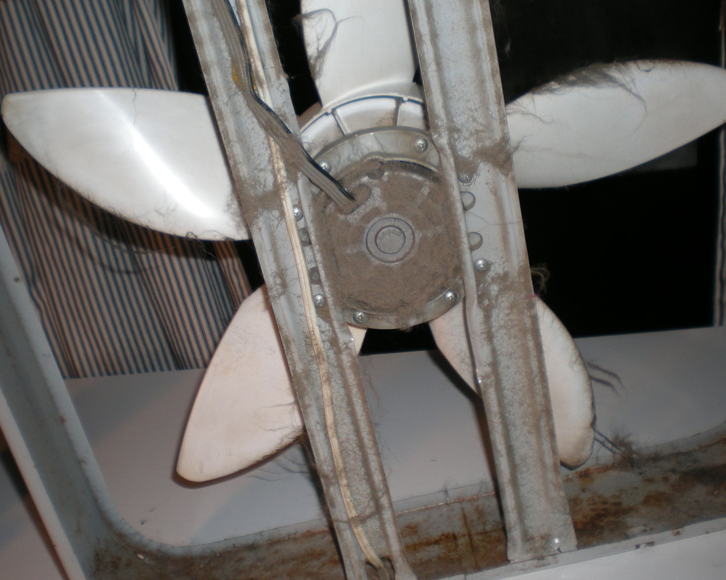 How to Rejuvenate a Box Fan : 7 Steps (with Pictures) - Instructables