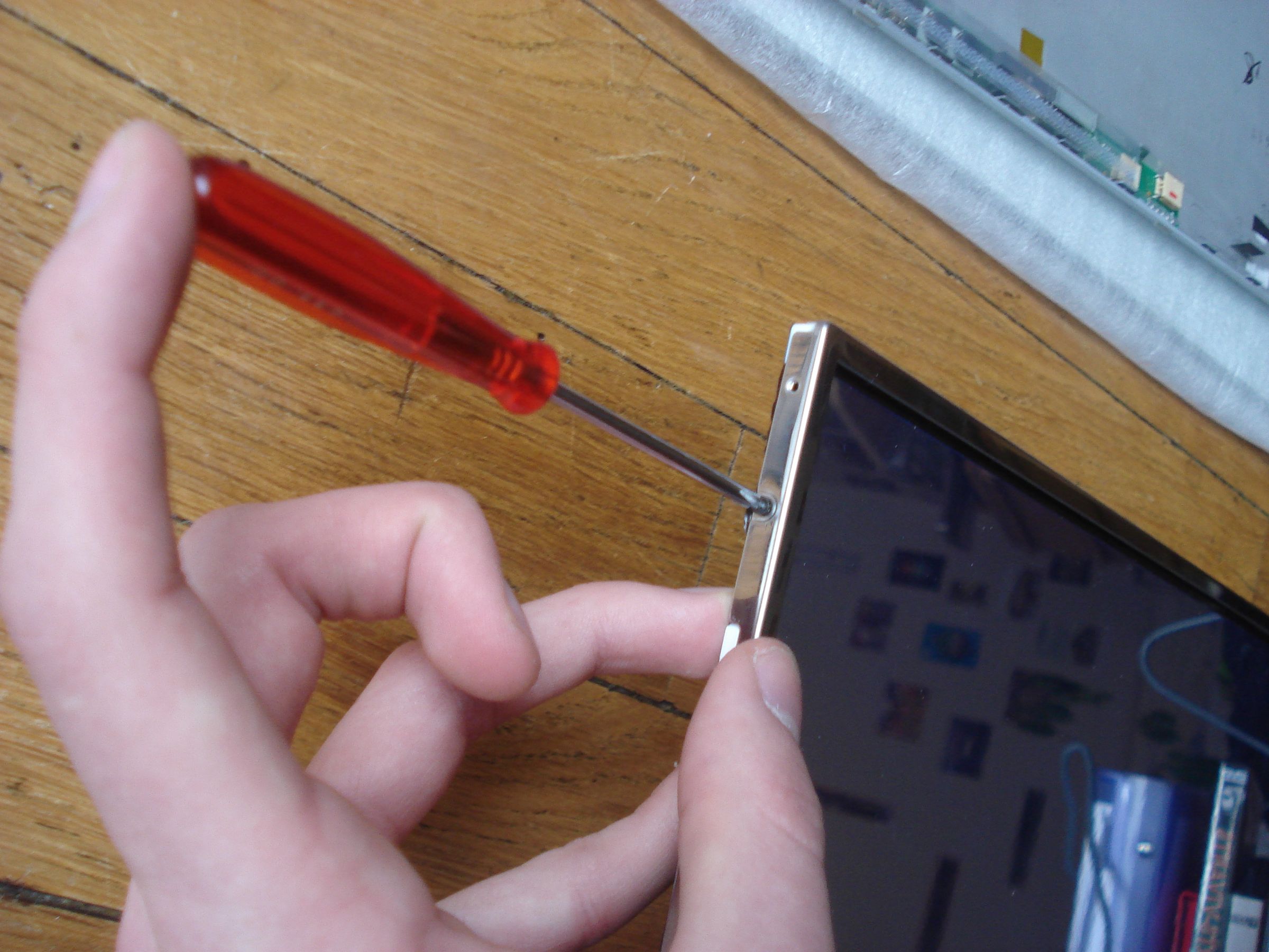 Turn a Laptop Screen Into a Mirror : 9 Steps (with Pictures ...