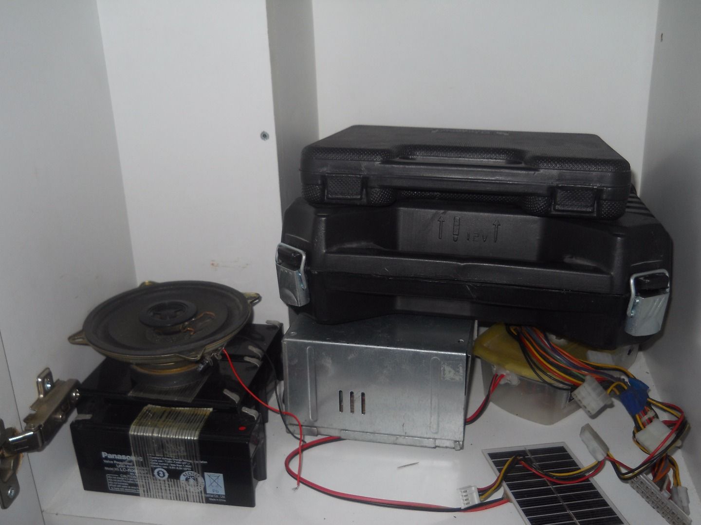 Make a One Desk Electronics Lab (in a Small Place, for Beginners) : 17 ...