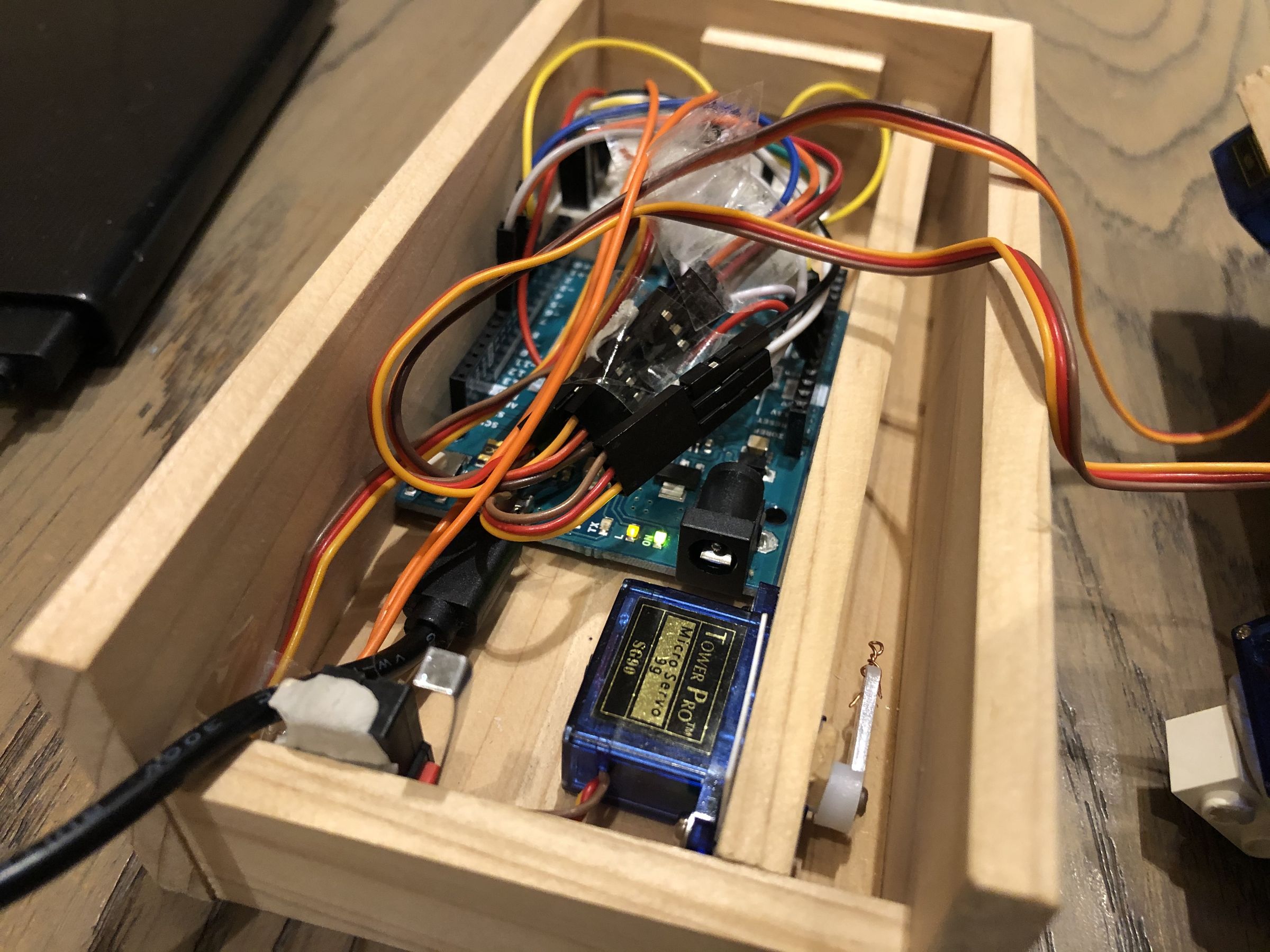 Wooden Catapult_Arduino : 7 Steps - Instructables
