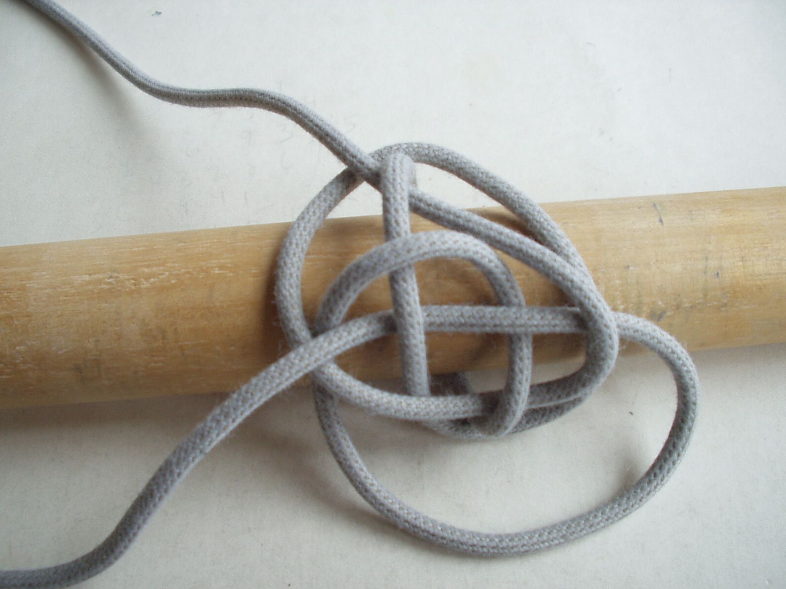 Extended Lanyard/diamond Knot : 11 Steps (with Pictures) - Instructables