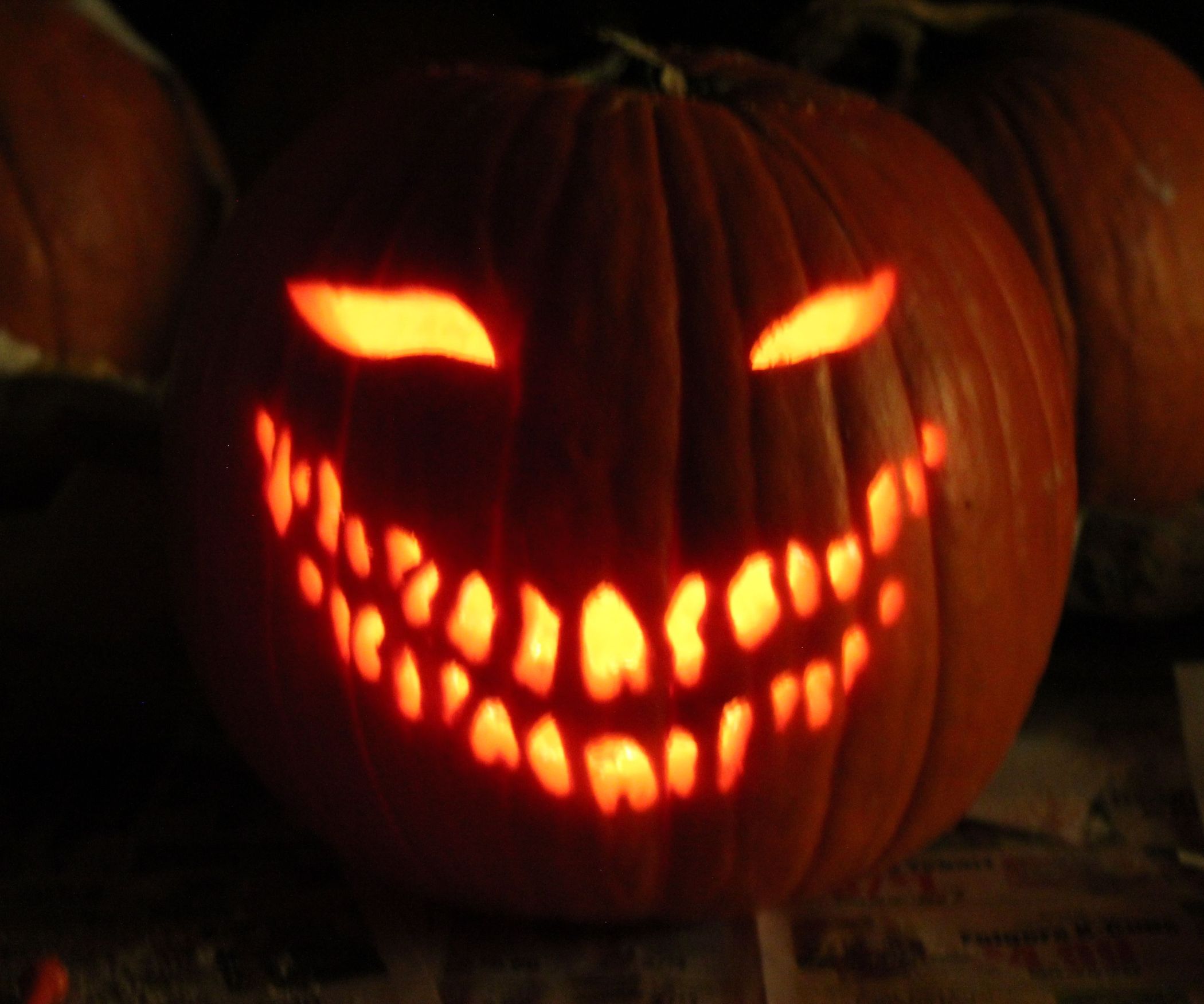 Pumpkin Pattern Carving : 6 Steps (with Pictures) - Instructables