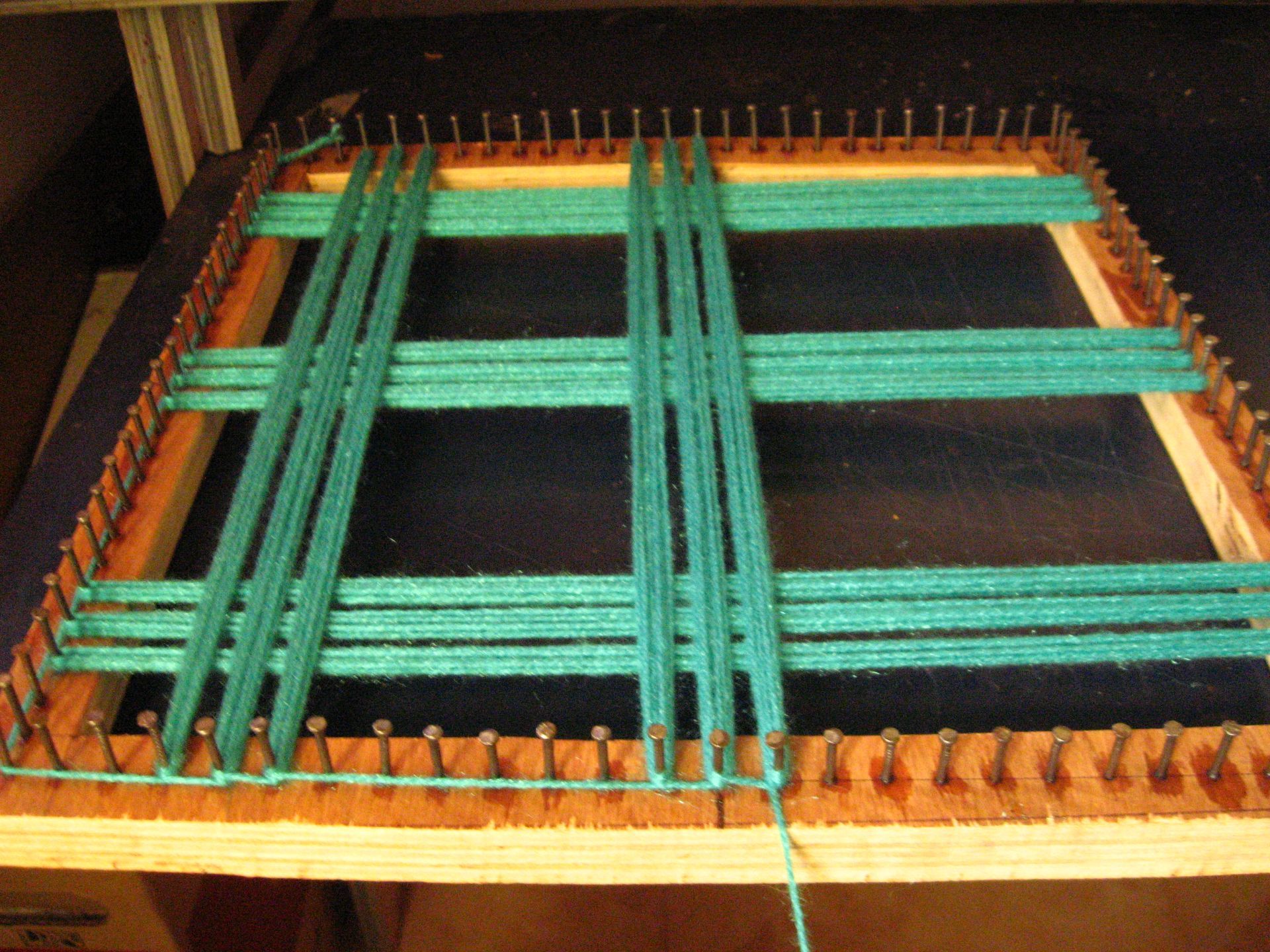 How to Weave a Small Table Mat With Home Made Loom : 13 Steps (with ...