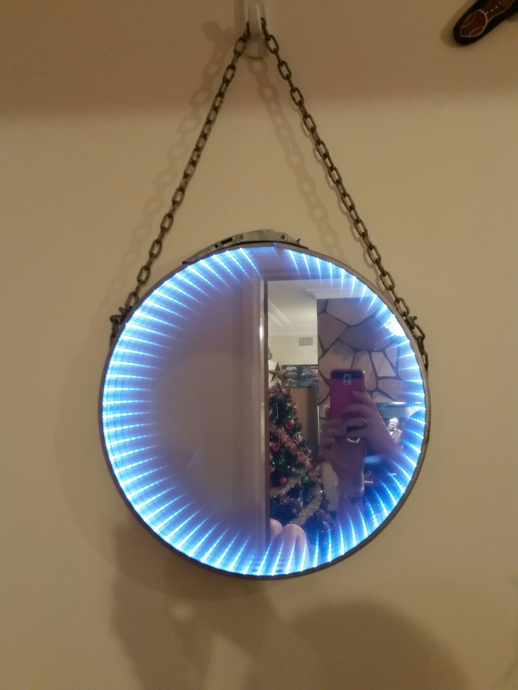 Infinity Mirror : 8 Steps (with Pictures) - Instructables