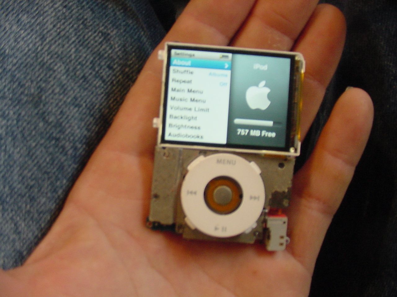 Busted Ipod Click Wheel Connector Fix : 4 Steps - Instructables