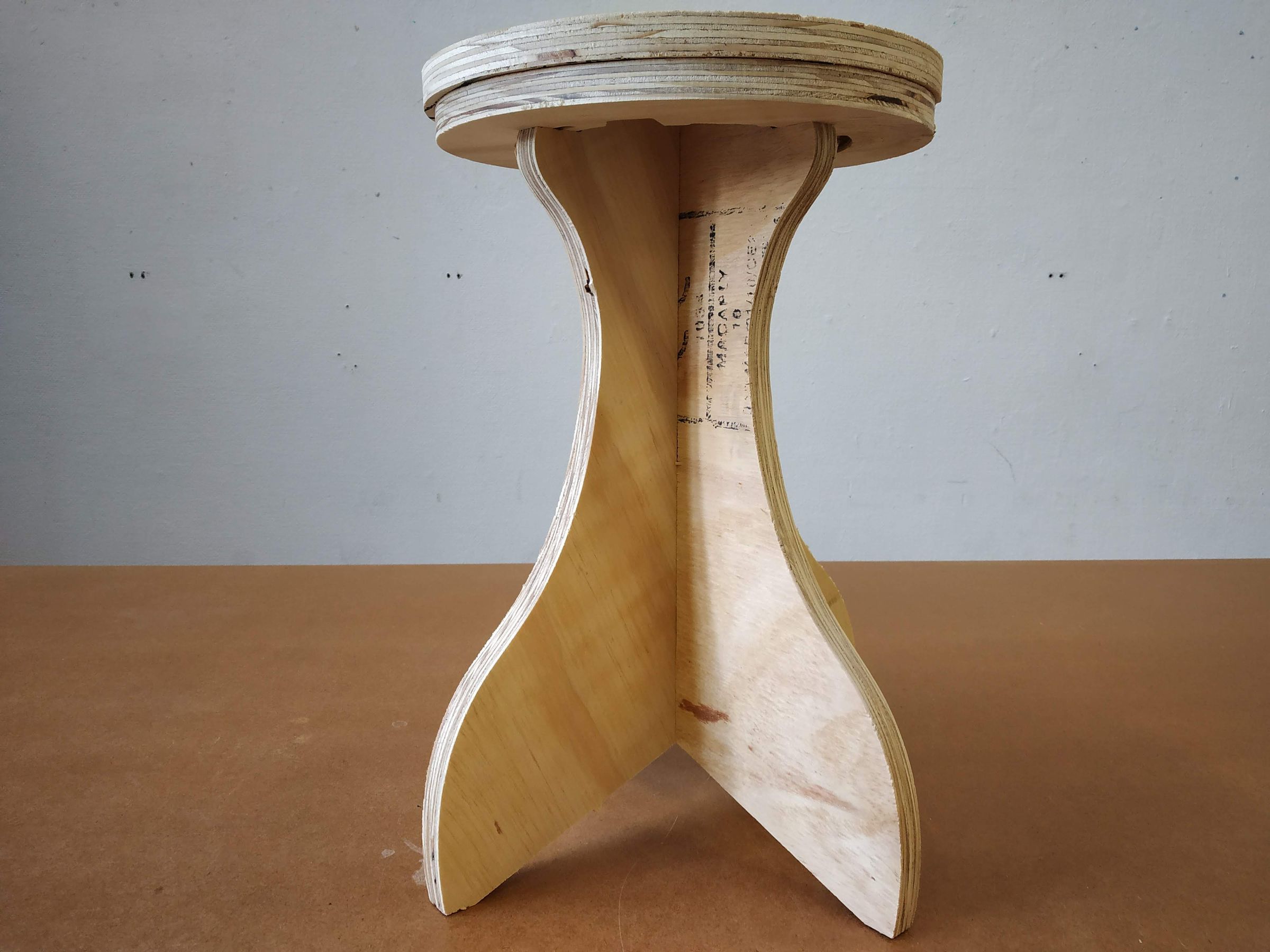 Twist Stool : 8 Steps - Instructables