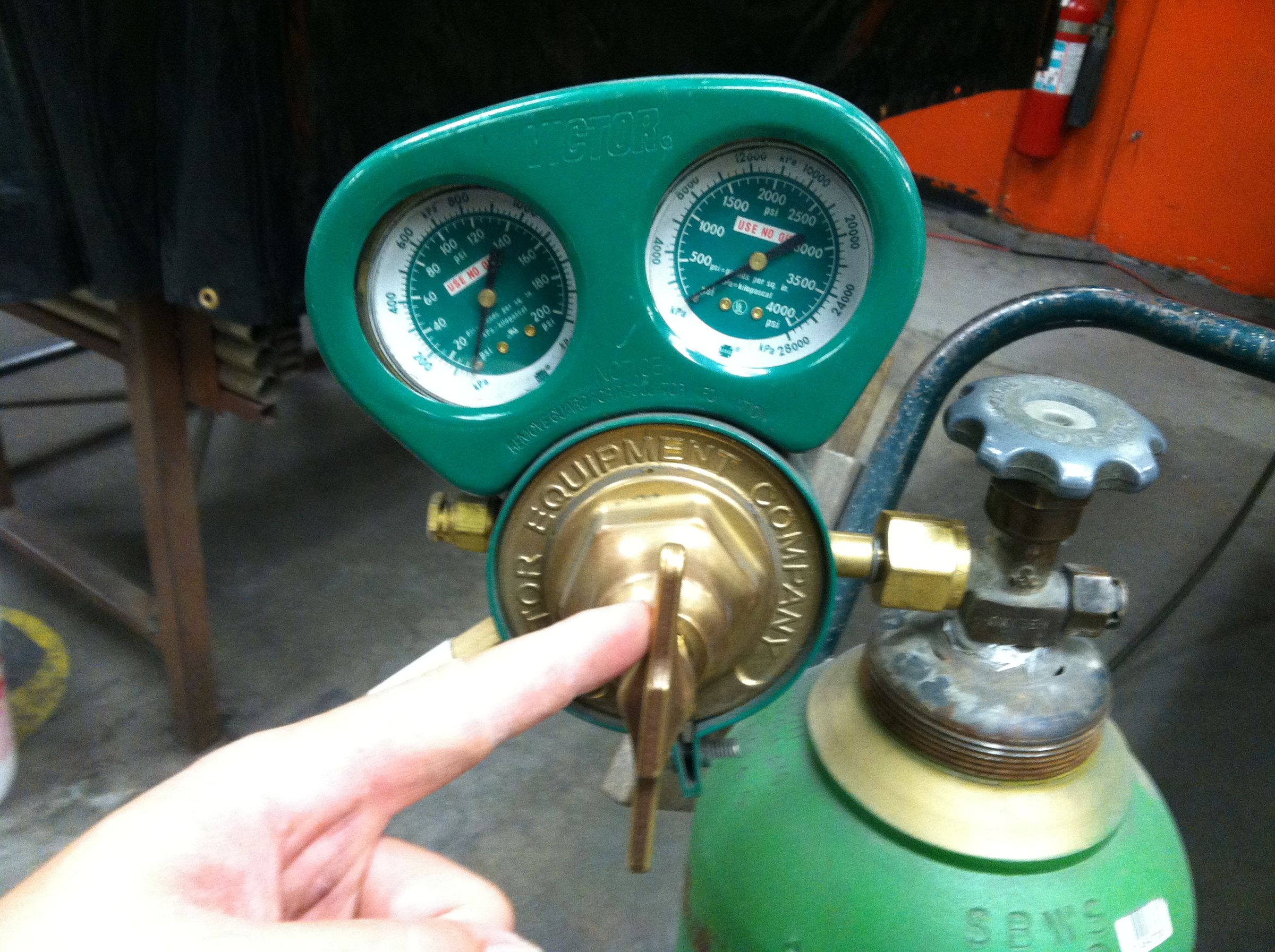 Setting Up the Oxy-acetylene Equipment at TechShop Menlo Park : 8 Steps ...