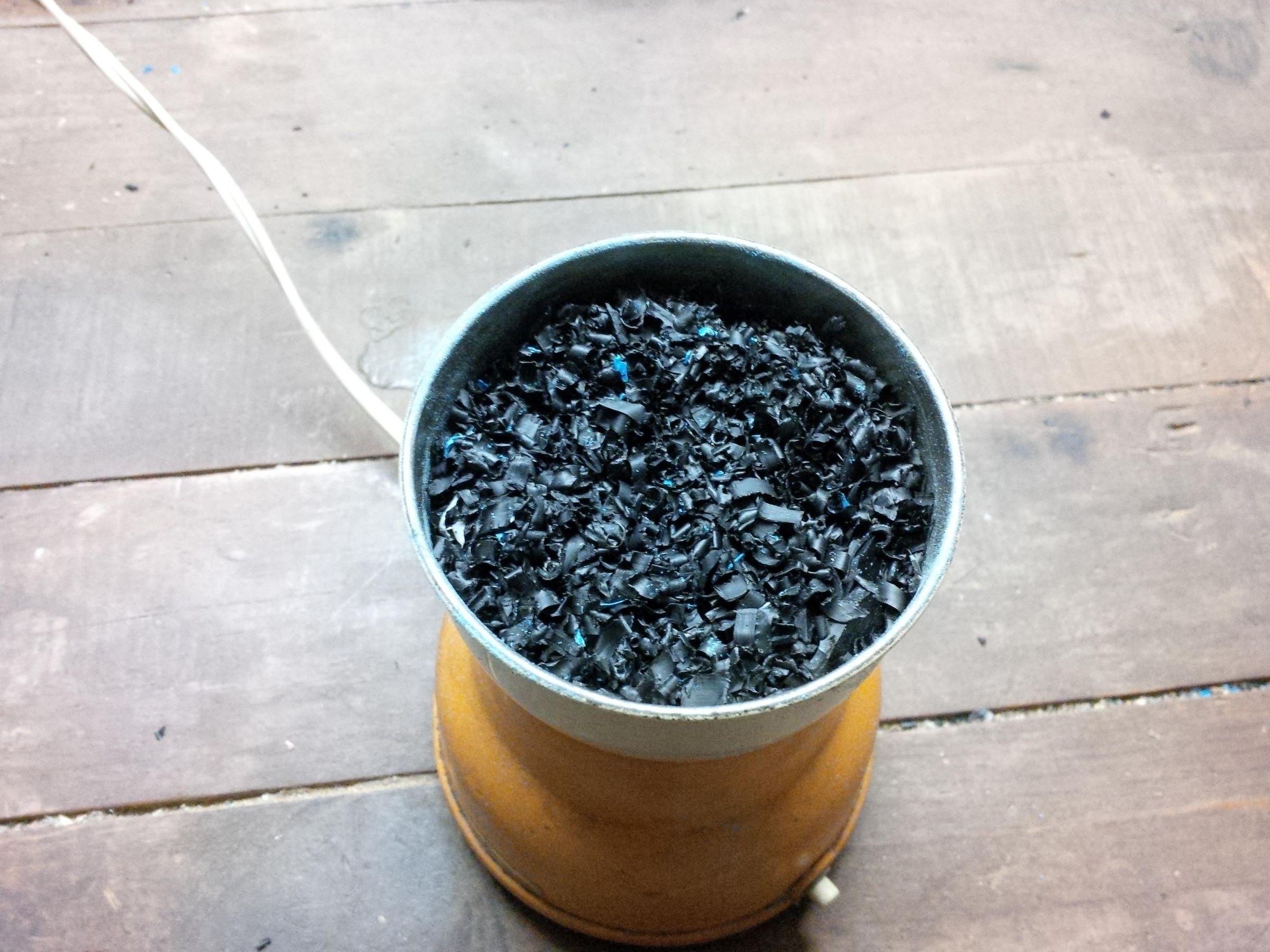 Recycle Plastic Into 3D Printer Filament at Home : 9 Steps (with ...