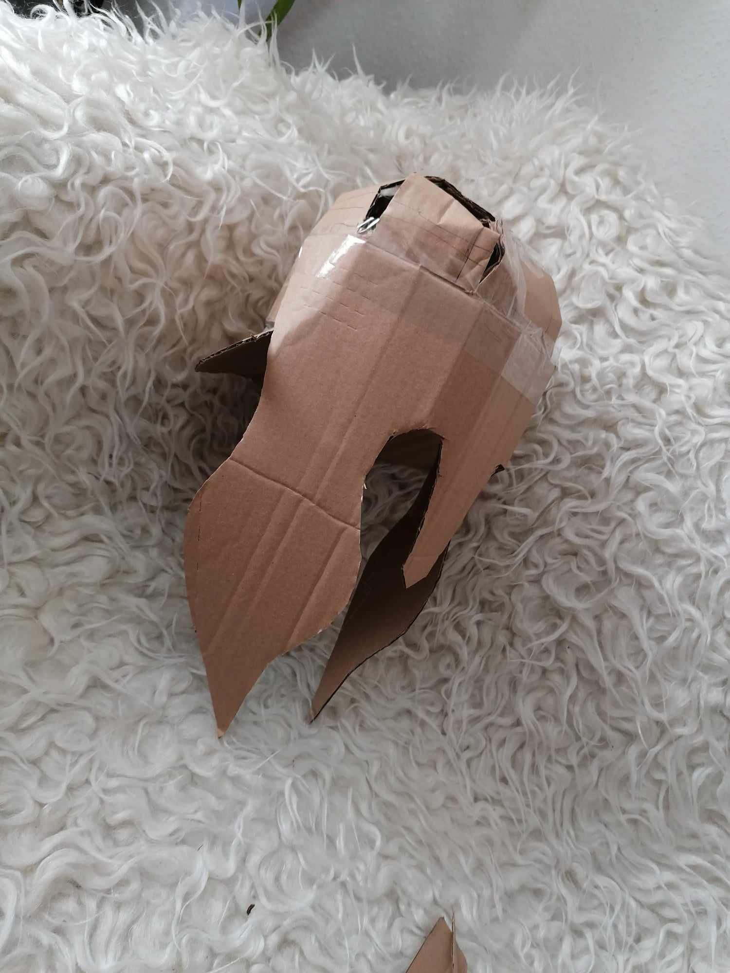 ANCIENT ROMAN HELMET : 12 Steps (with Pictures) - Instructables