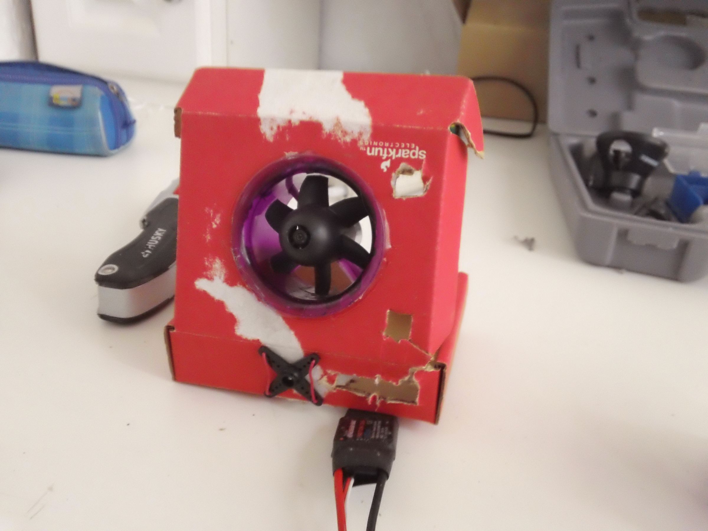 Build Your Own Hovercraft : 13 Steps - Instructables