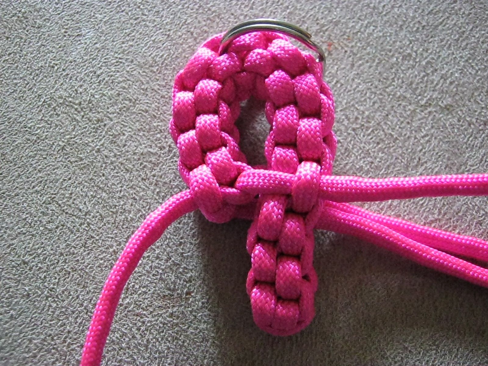 Paracord Breast Cancer Awareness Keychain : 8 Steps (with Pictures ...