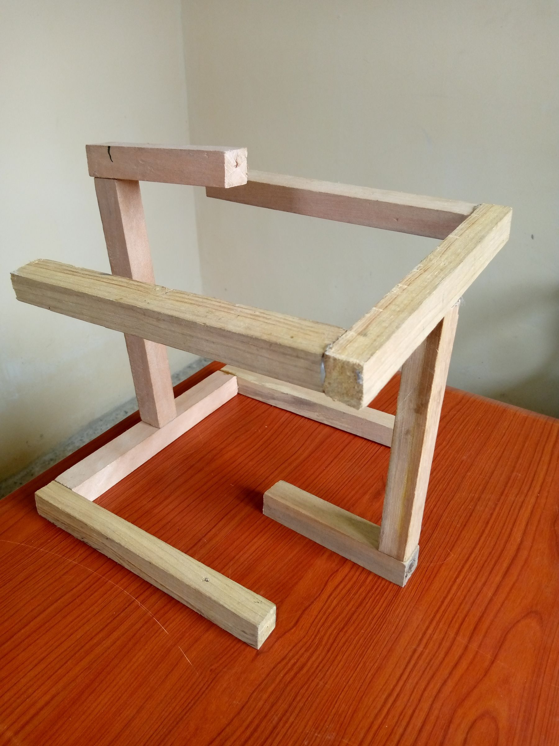 Scraps and Physics of a Tensegrity Structure : 12 Steps - Instructables