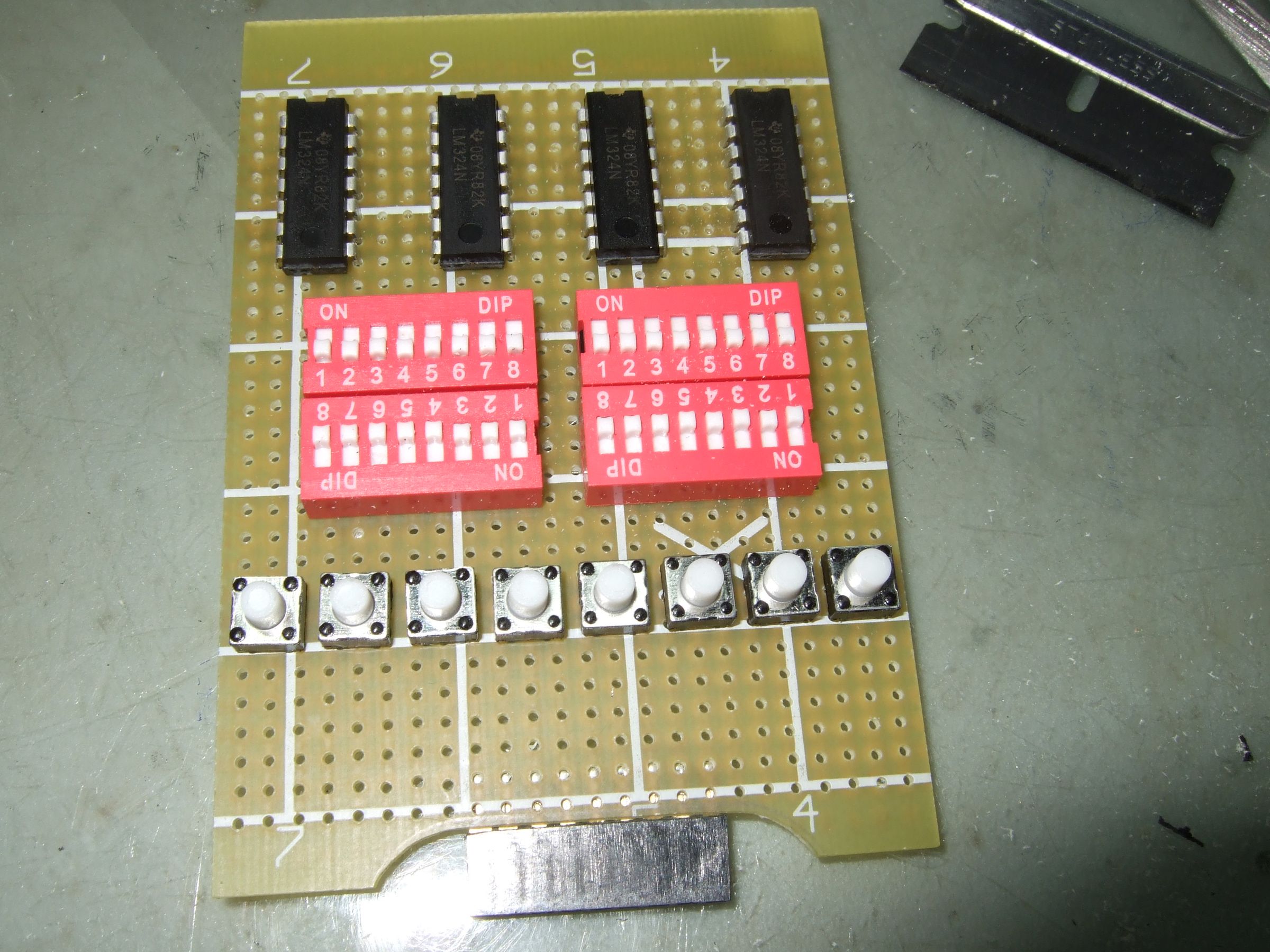 8 Channel Logic Probe - Instructables