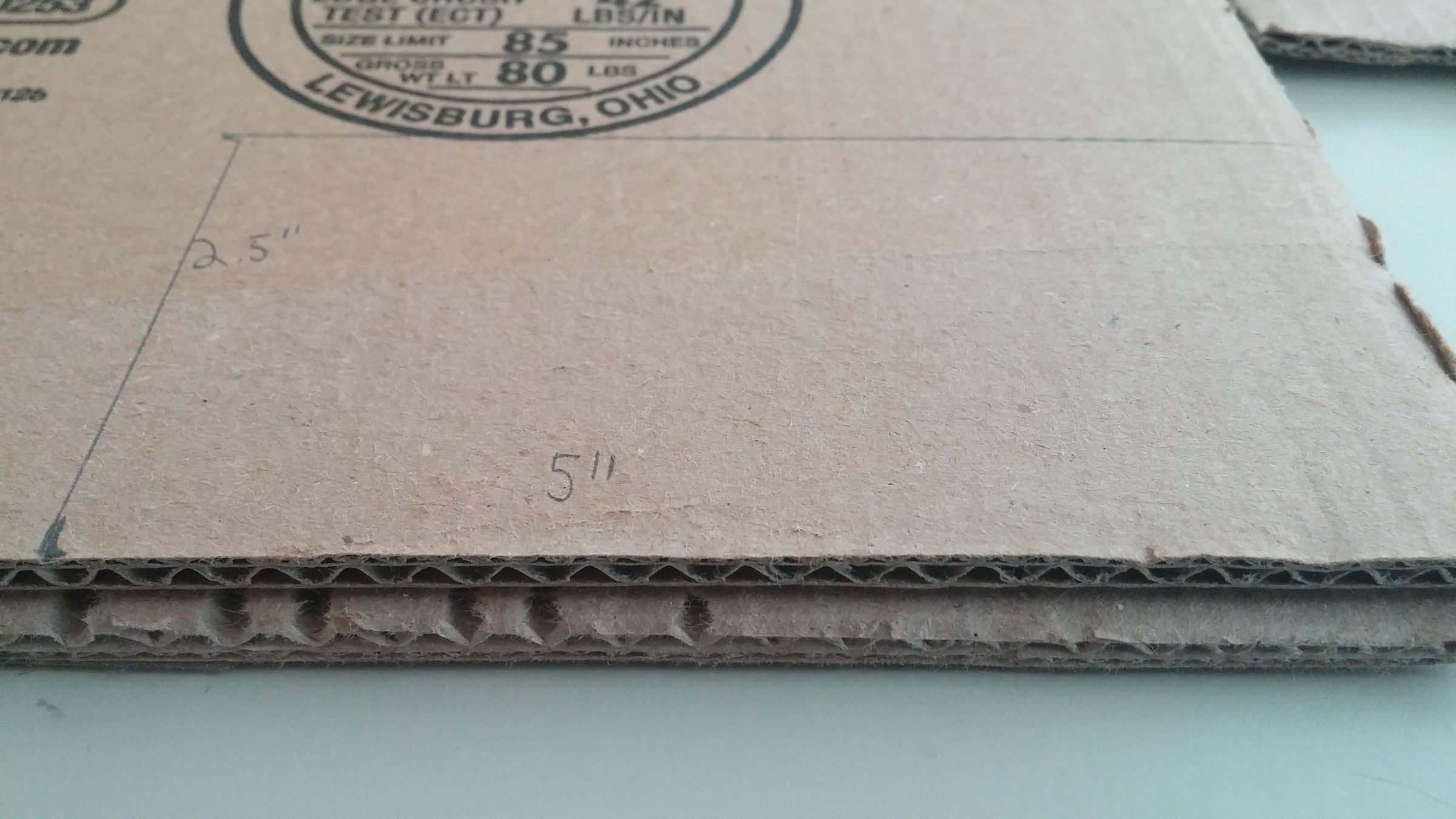 Simple, But Elegant Cardboard Phone Stand : 5 Steps - Instructables