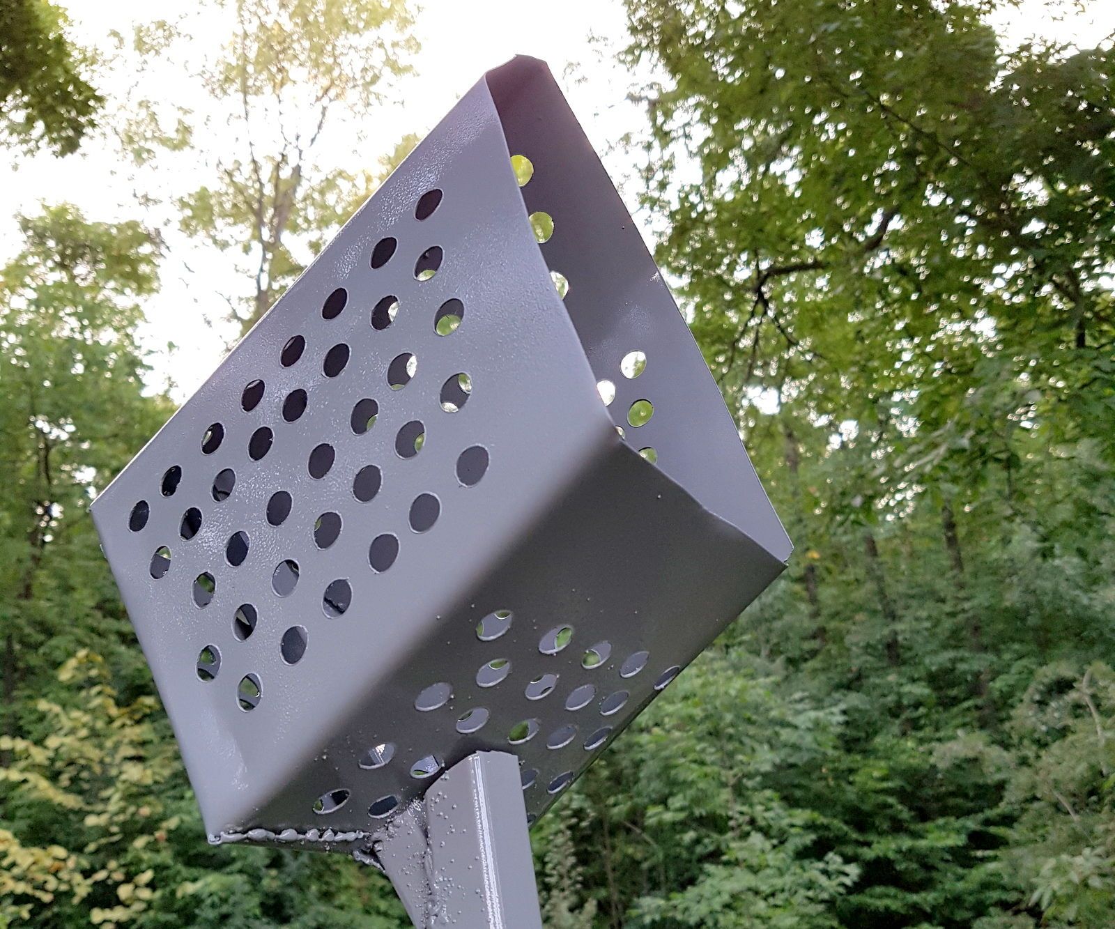 Sandscoop for Metal Detecting : 6 Steps (with Pictures) - Instructables