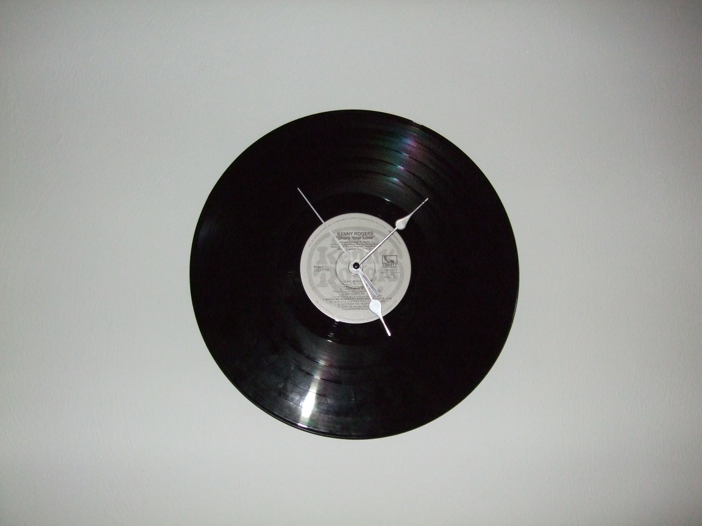 Vinyl Record Clock : 5 Steps - Instructables