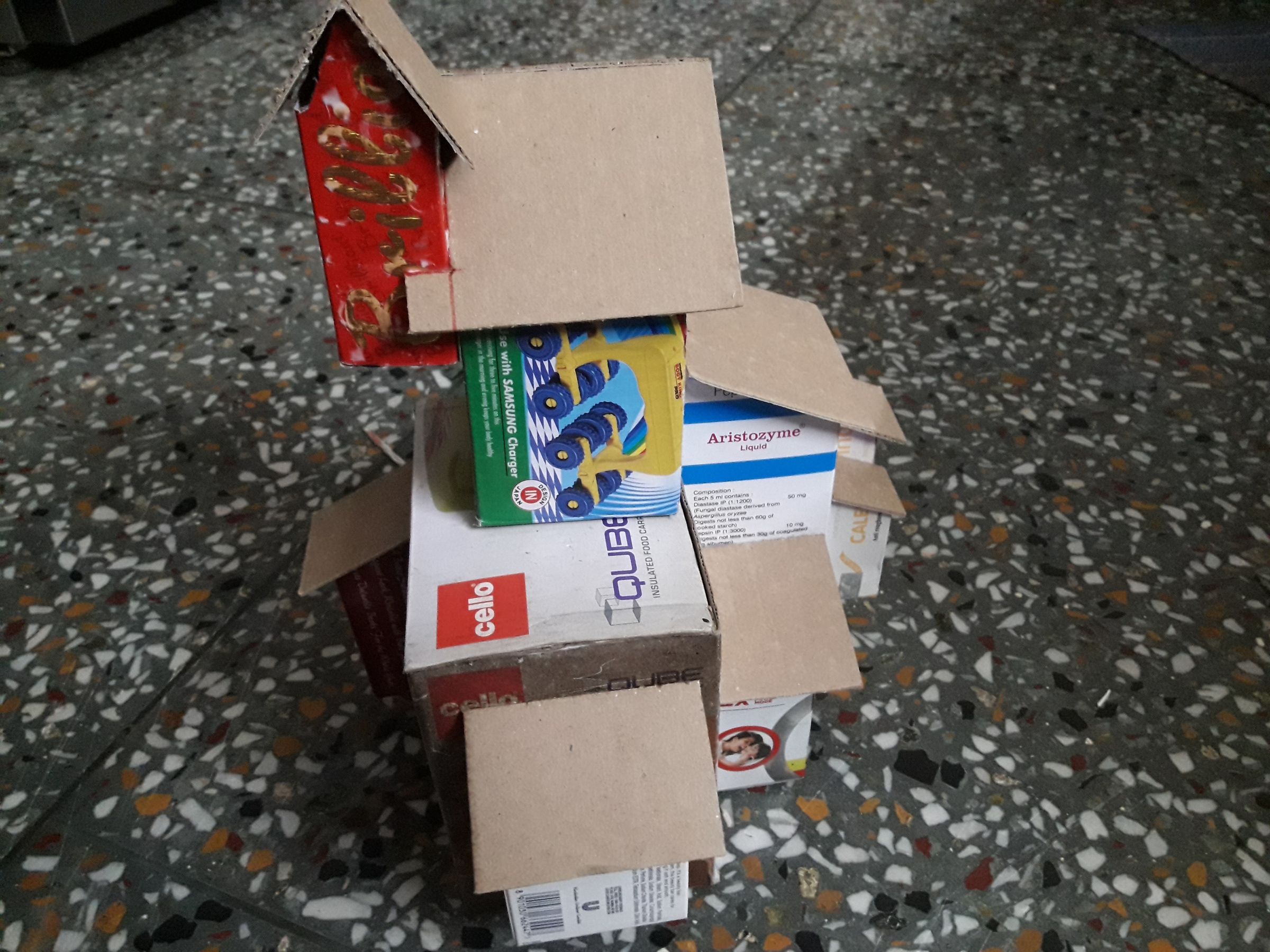 DIY Cardboard House : 8 Steps (with Pictures) - Instructables