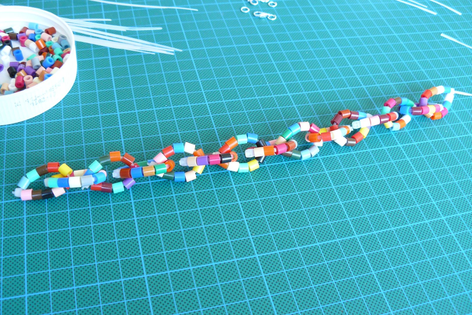 ZIp Ties and Perler Beads Necklace : 5 Steps (with Pictures ...