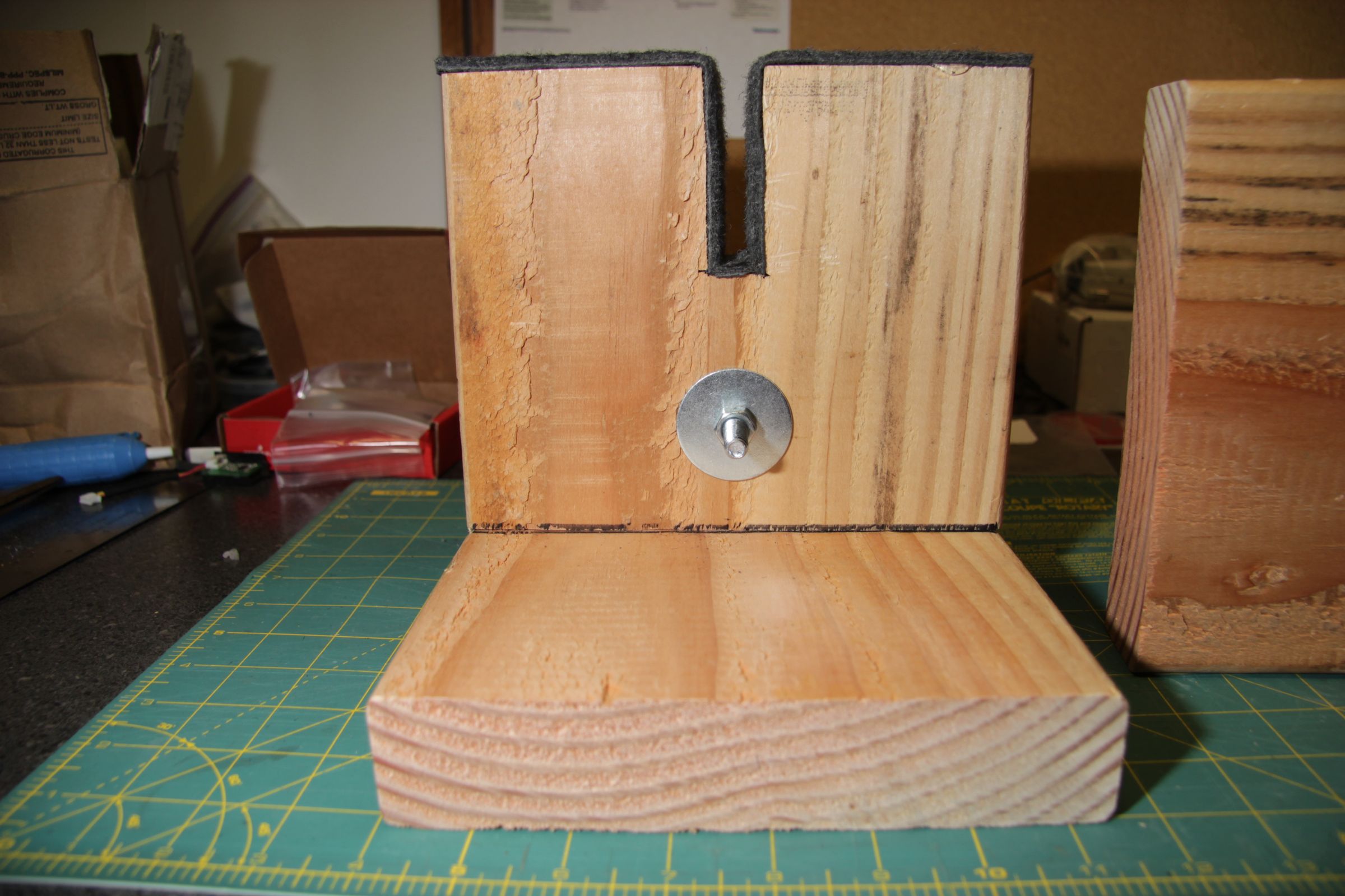 DIY Ski Vise : 5 Steps (with Pictures) - Instructables