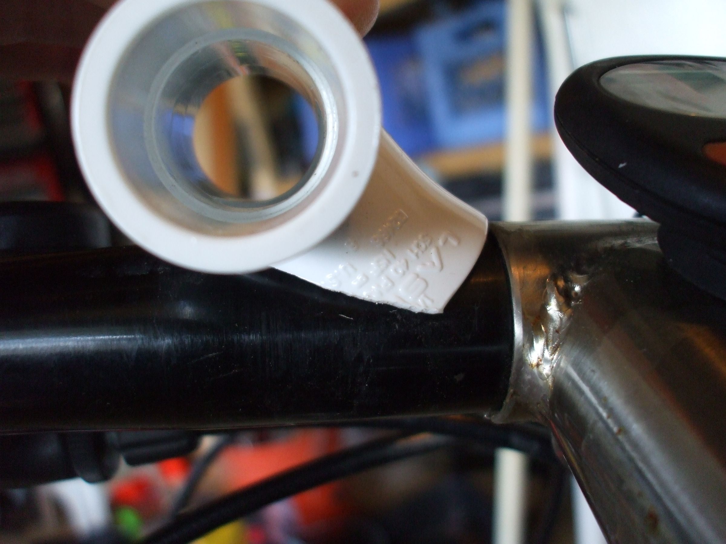 How to Mount a Heavy Bicycle U Lock With a DIY Bracket : 5 Steps ...