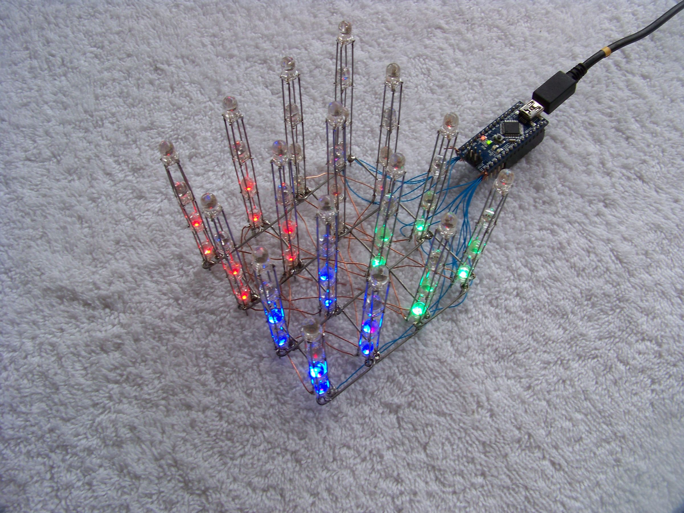 Charliecube -- Charlieplexed 4x4x4 RGB LED Cube : 6 Steps (with ...