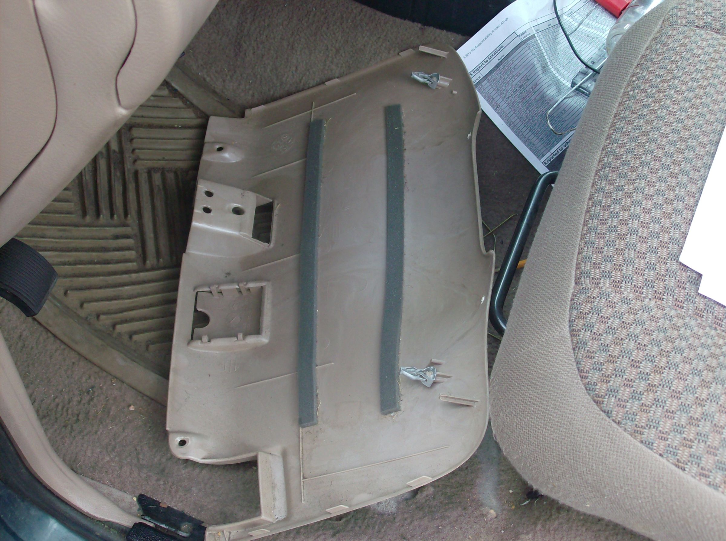 Replacing Lights for '98 Ford Ranger Instrument Cluster : 9 Steps ...